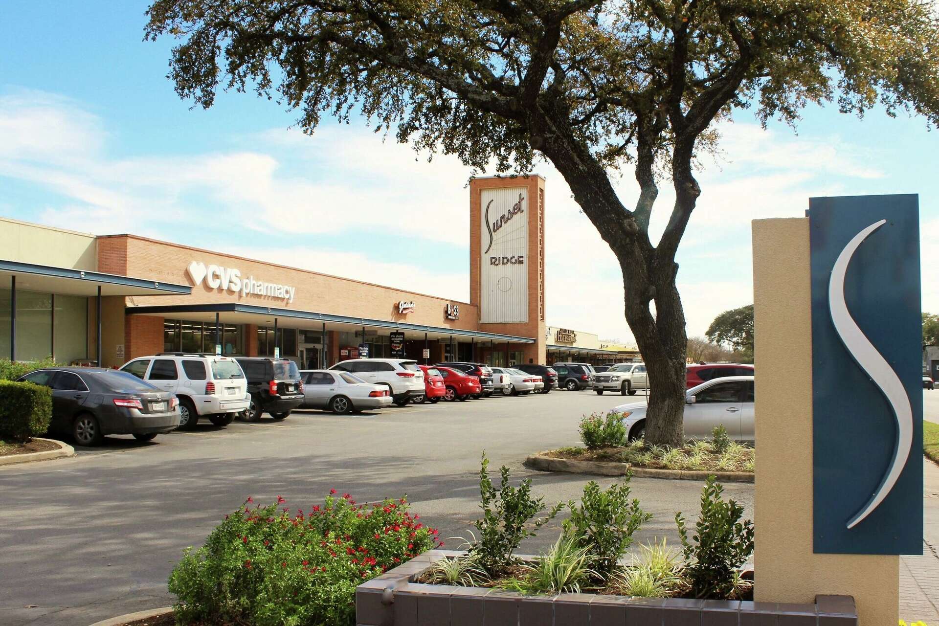 San Antonio real estate firm buys Terrell Heights retail center