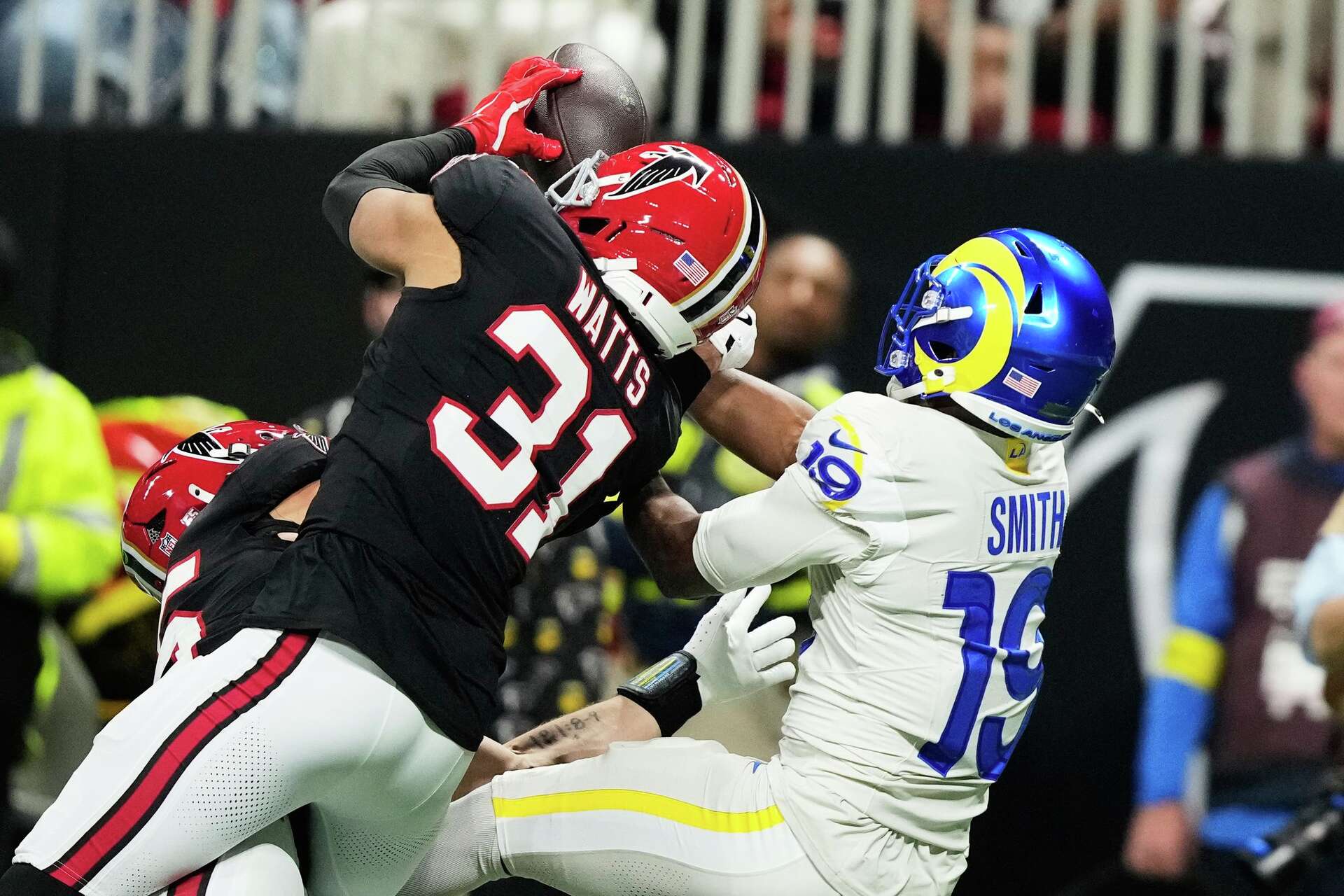 Bijan Robinson, Falcons finishing strong with 3rd straight win after ...