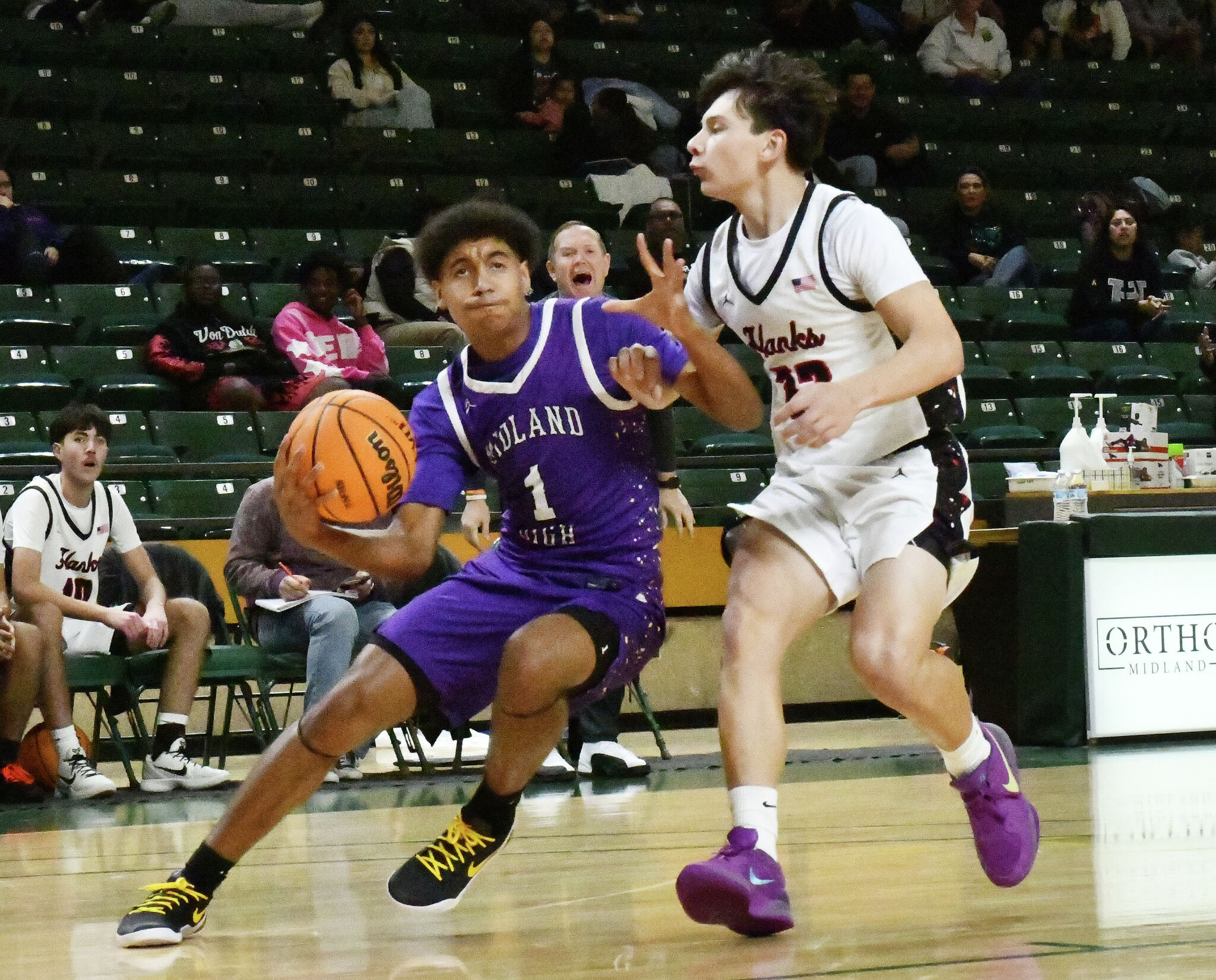 English actors Tom Hiddleston and Zawe Ashton welcome their second child