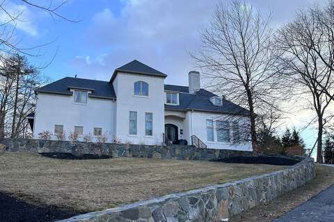 Patriots star receiver Stefon Diggs faces strangulation charge, denies ...