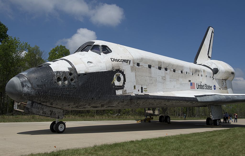 NASA says Space Shuttle Discovery may not be relocated to Houston