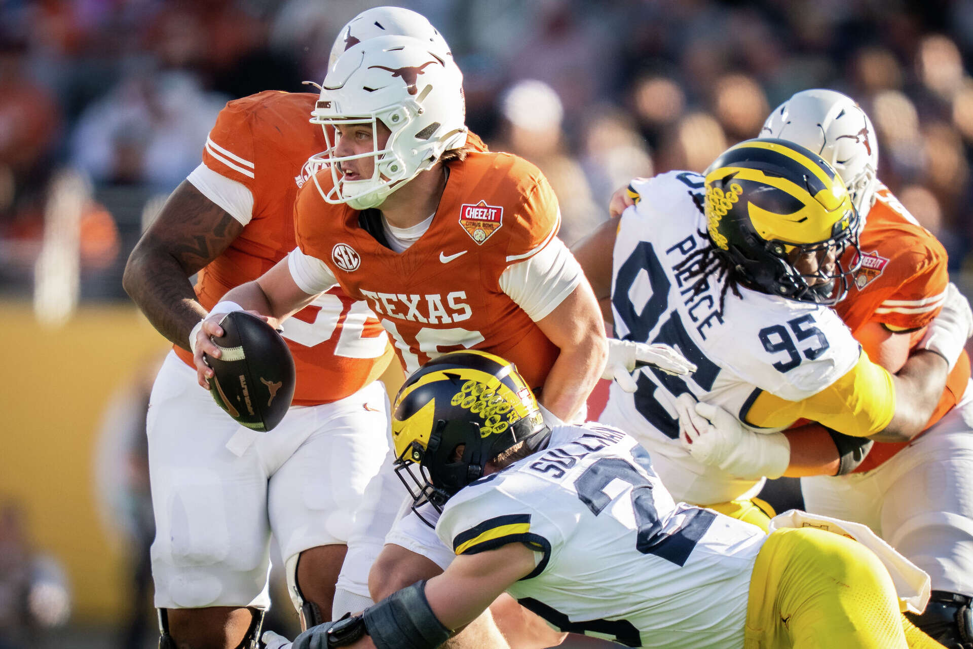 Ian Geffrard to transfer from Arkansas Razorbacks to Texas Longhorns