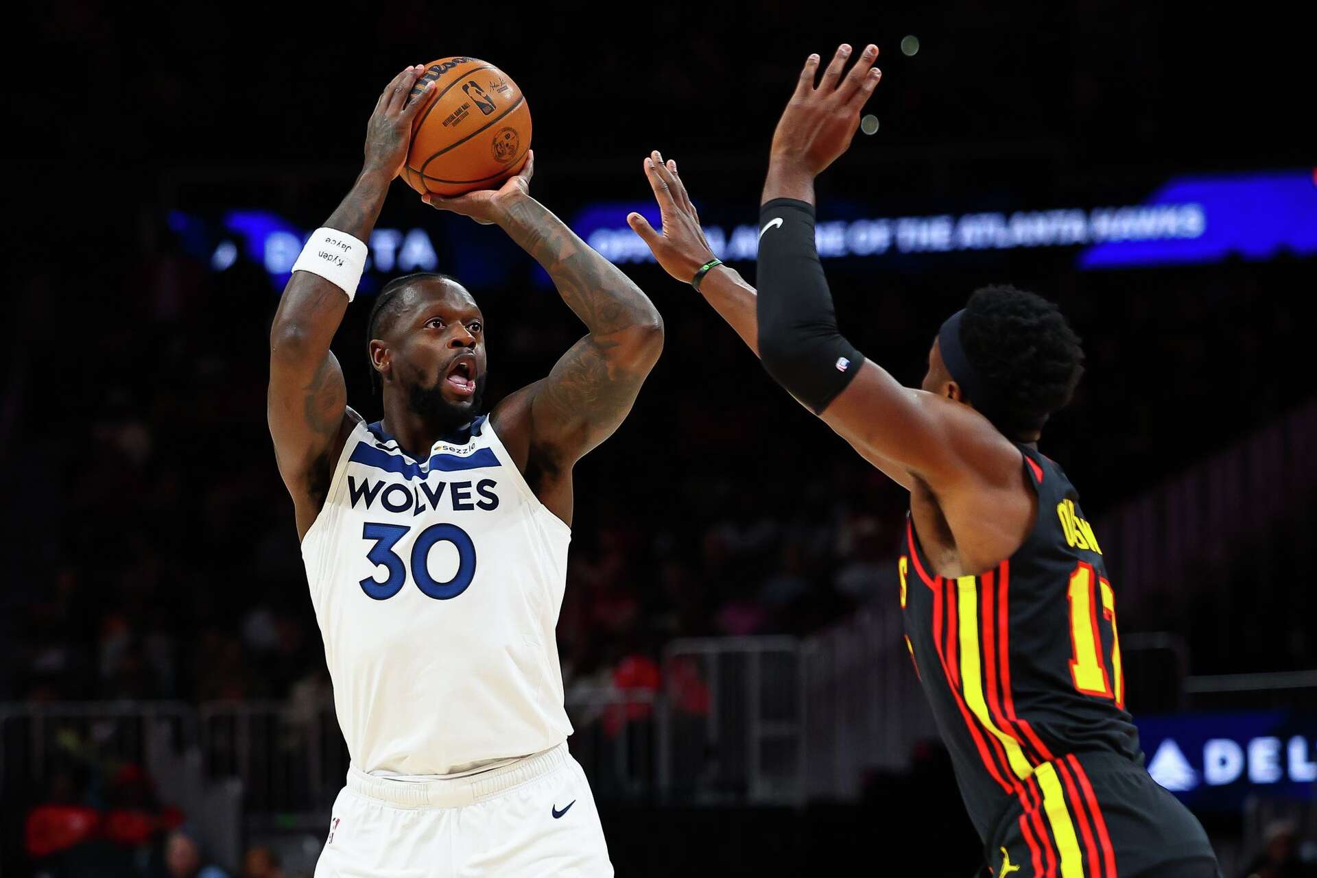 Johnson scores 34 points as Hawks roll past Timberwolves 126-102 to end ...