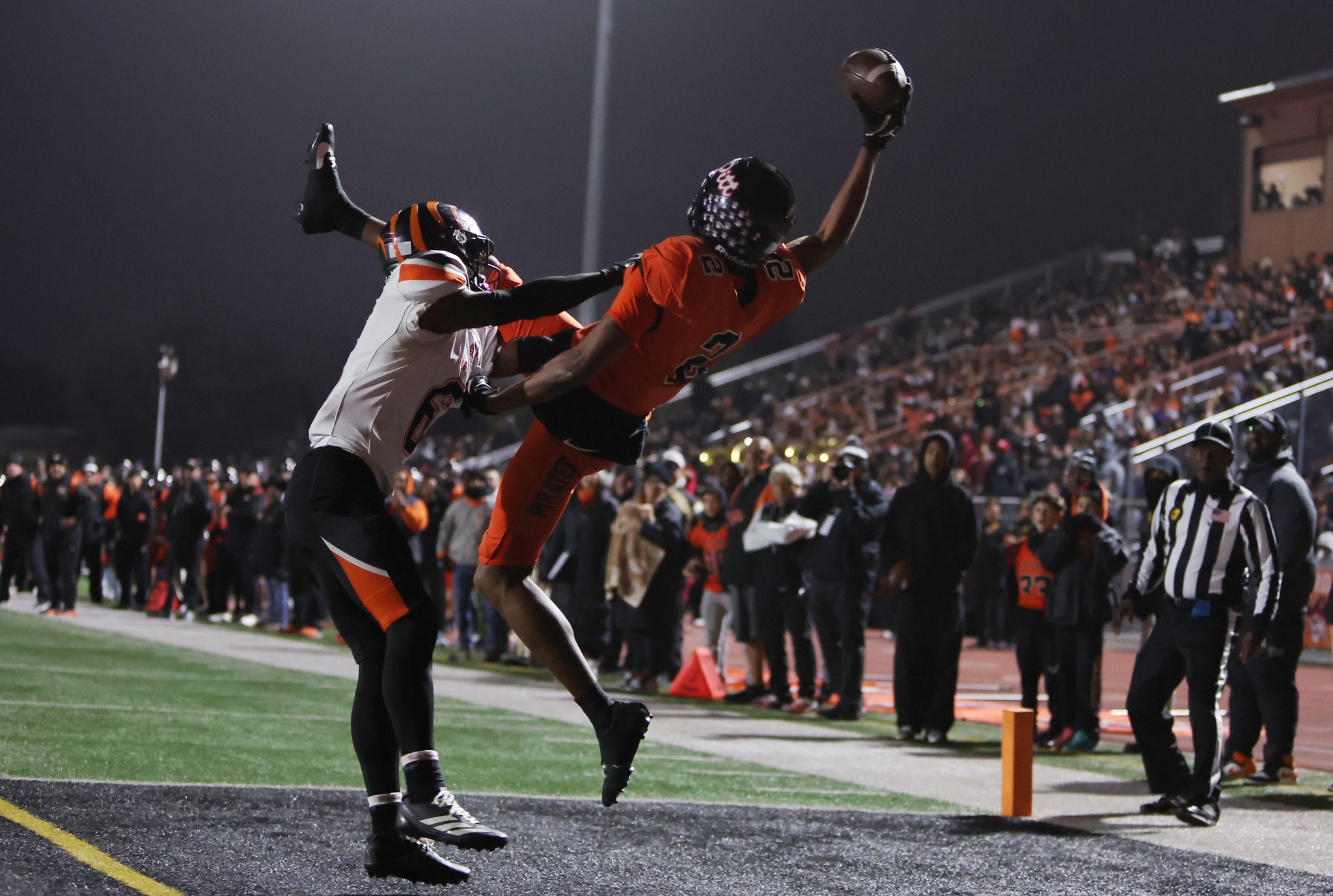 The Chronicle’s 2025 All-Metro football team