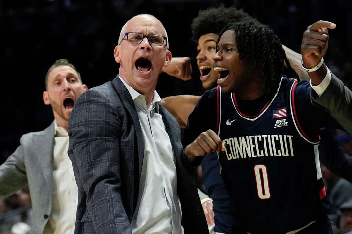 Dan Hurley: UConn's hard practices have no bearing on injuries
