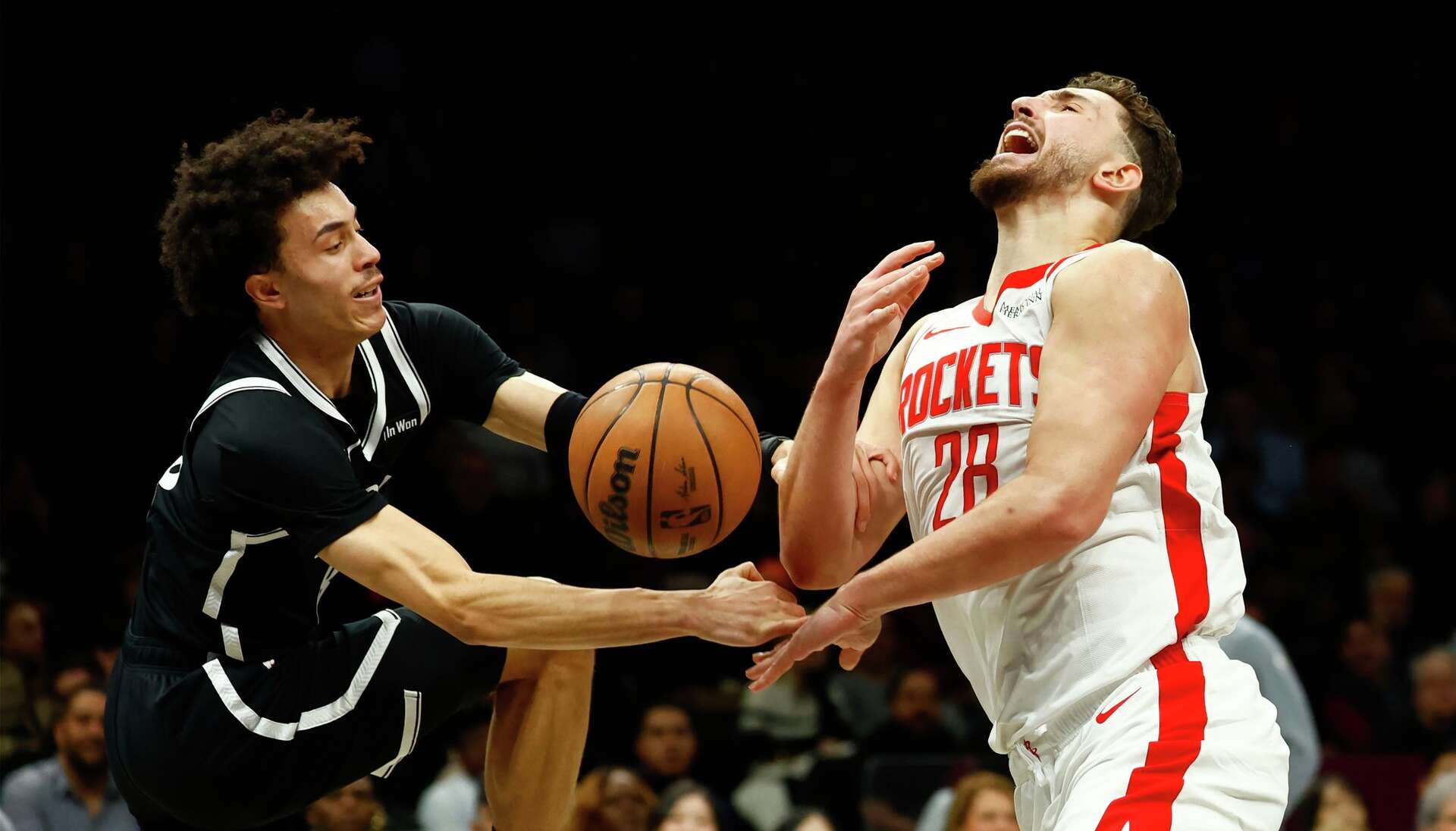 Durant and Thompson lead the Rockets past the Nets 120-96 for their 4th ...