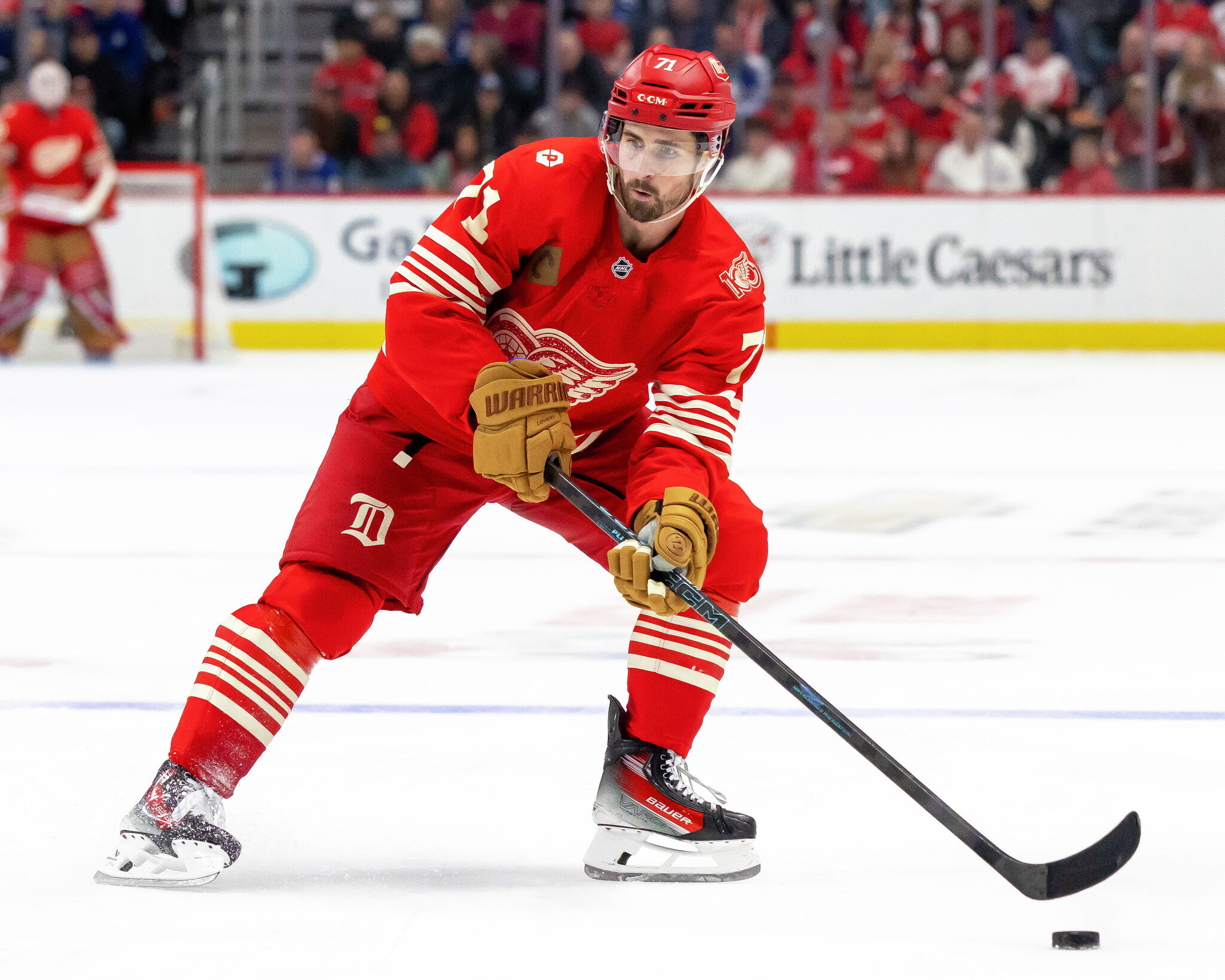 Country singer Zach Bryan has married Samantha Leonard