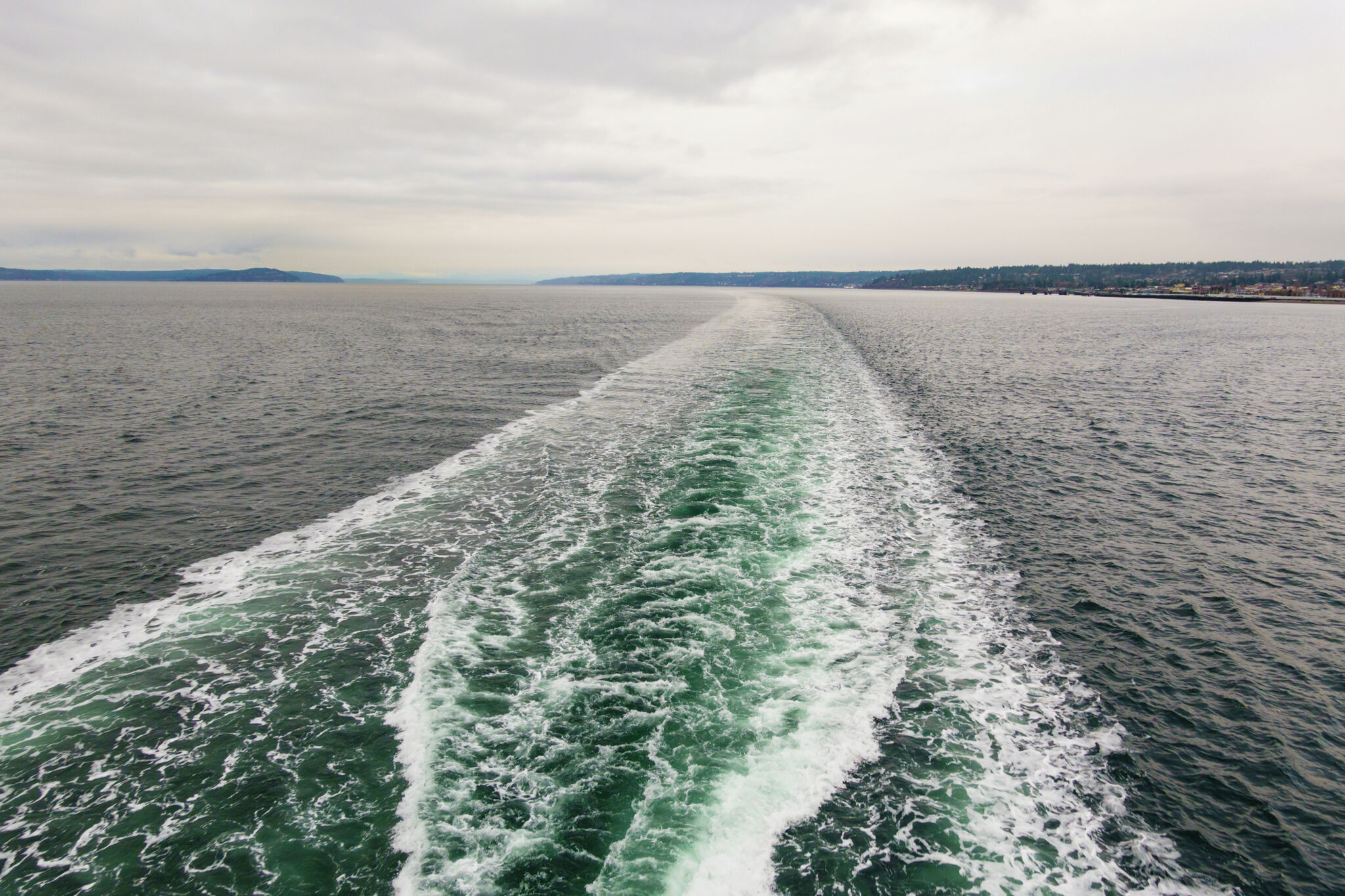 Adirondack groups push for wakeboat restrictions