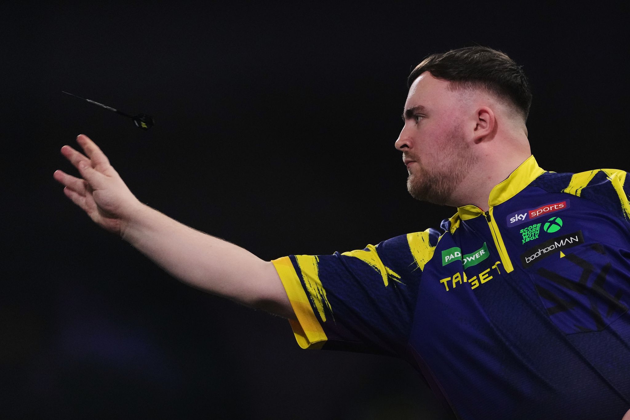 Luke Littler reaches world darts final in bid for second straight title