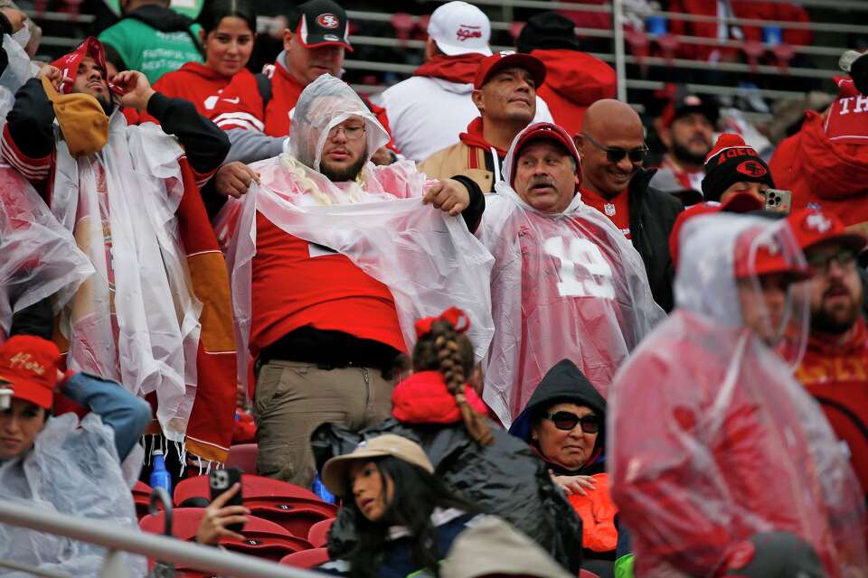 Weather forecast for 49ers vs. Seahawks: Will Brock Purdy face rain?