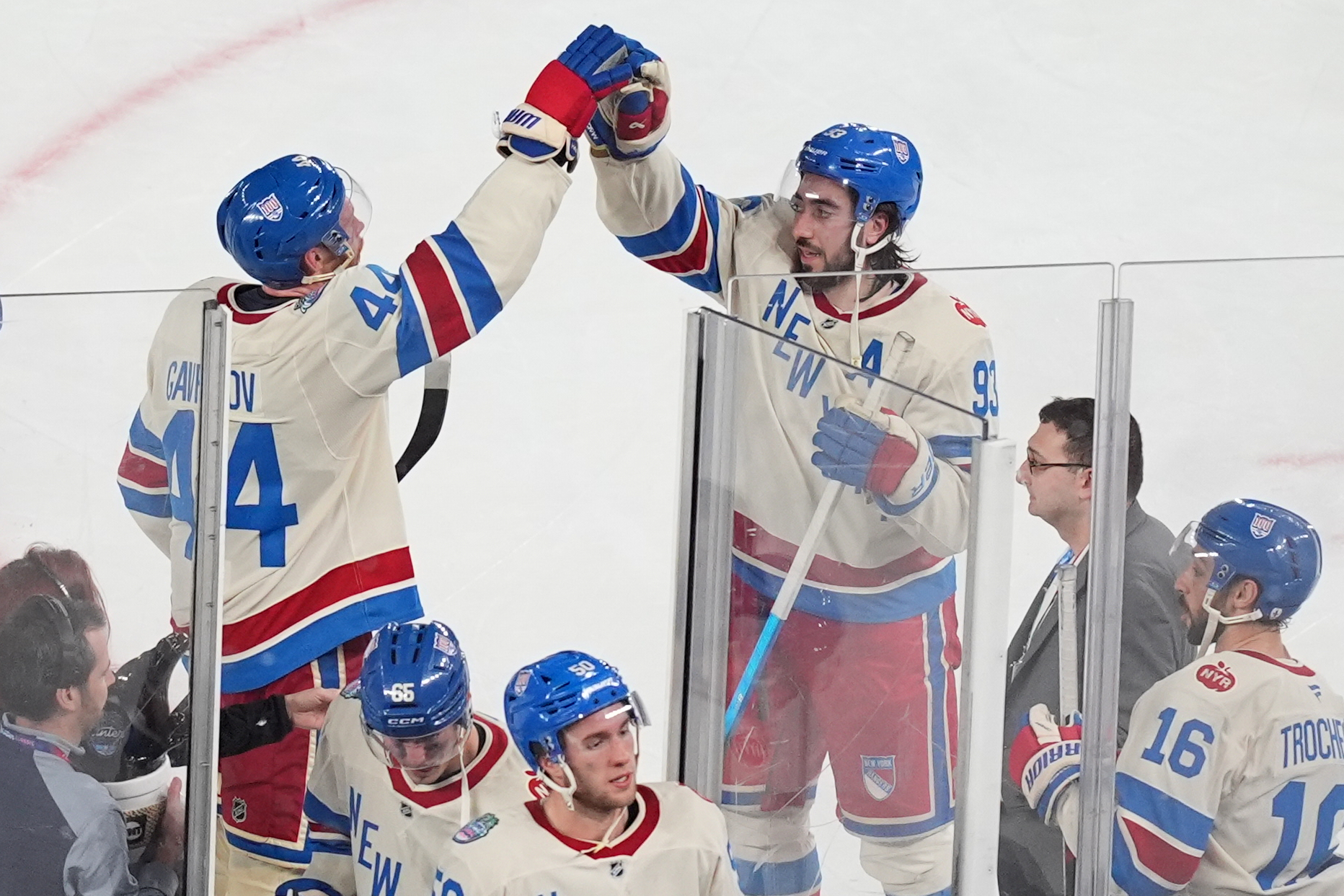 Rangers beat Panthers 5-1 in Winter Classic