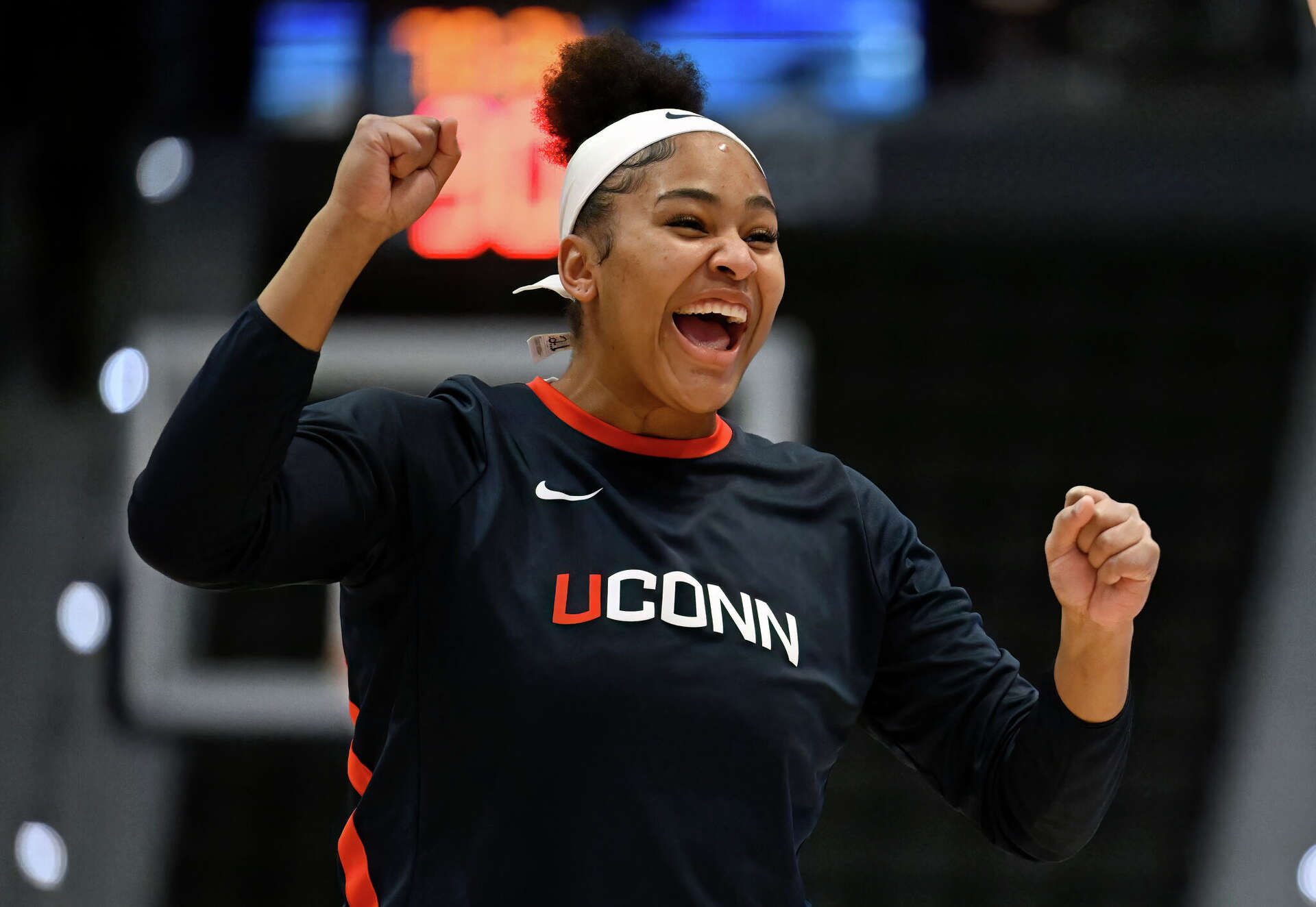 The UConn women's basketball team overwhelms opponents with defense.