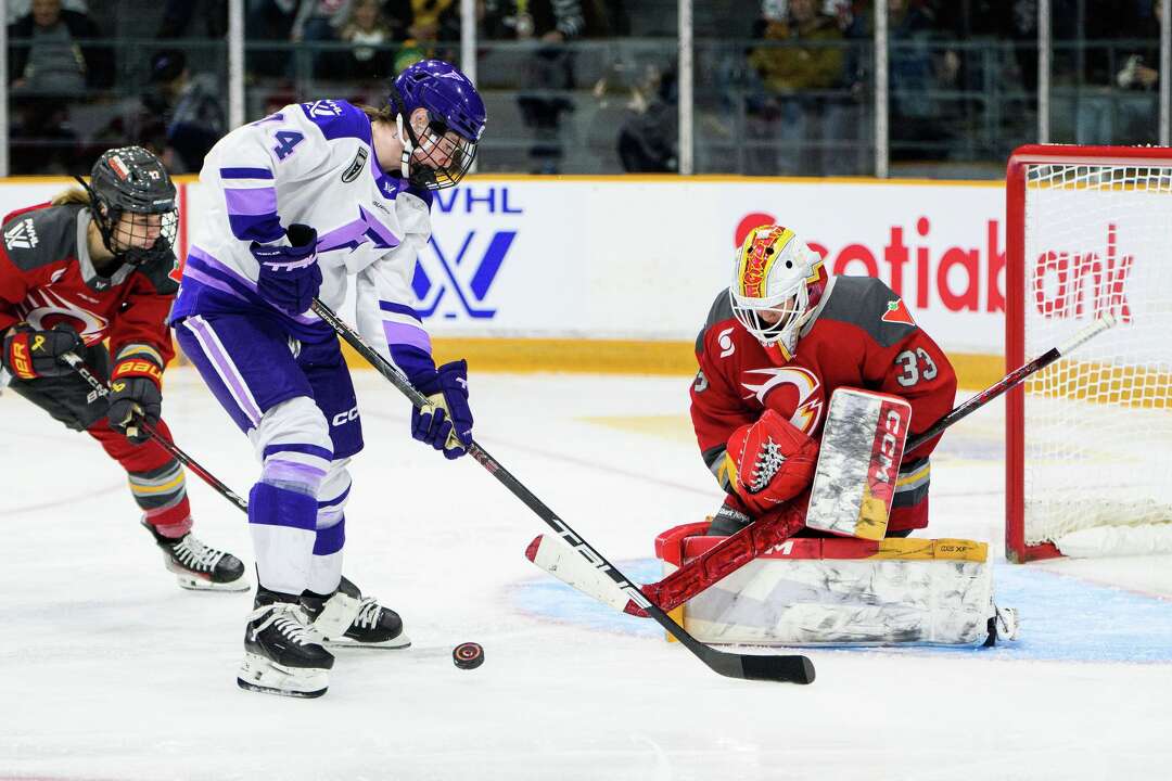 Brianne Jenner scores twice to lead the Charge to a 5-2 victory over ...