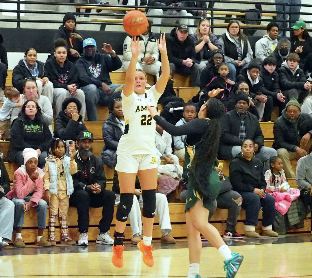 Top performances and upcoming games to watch in CT girls basketball