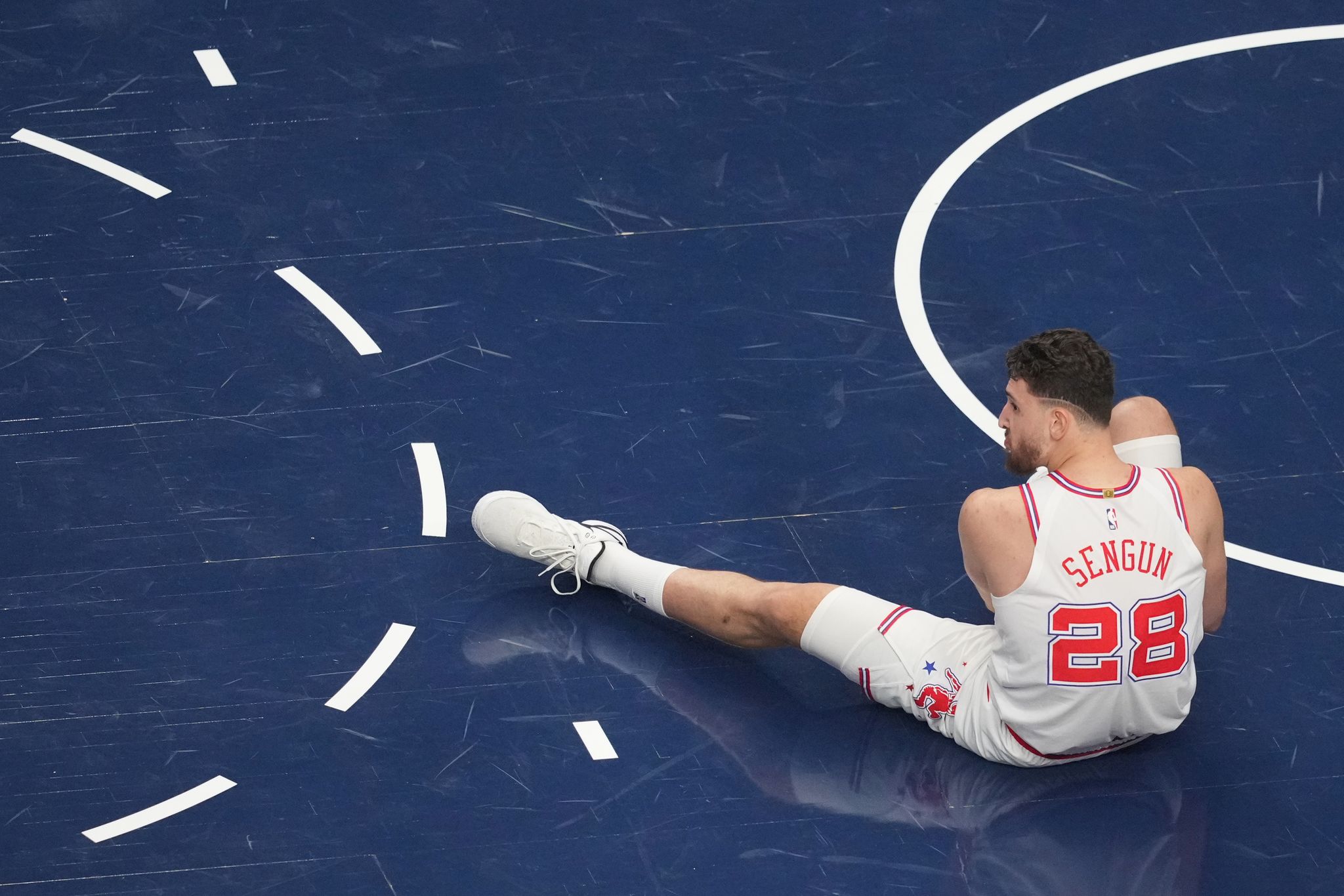 Houston Rockets star Alperen Şengün injures ankle in loss to Mavericks