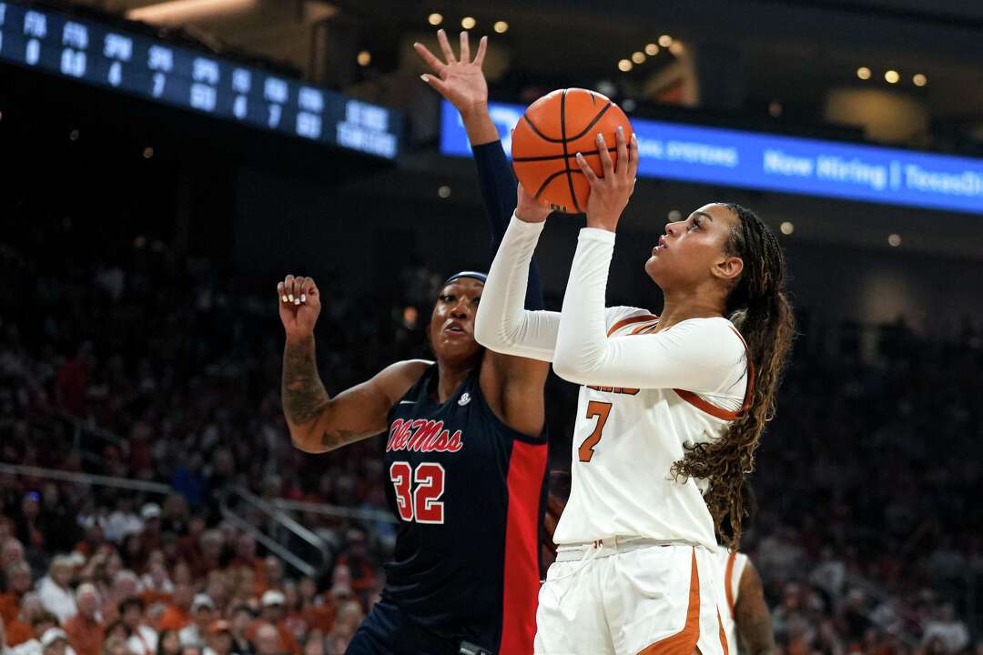 Texas women's basketball vs South Carolina game score: Live updates