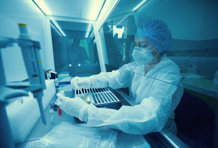 Rapper Tekashi 6ix9ine reports to NYC lockup where Nicholas Maduro and ...