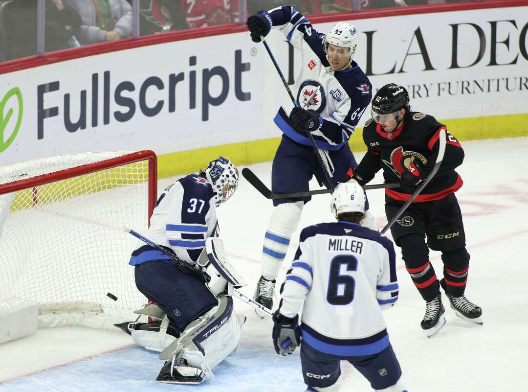 Flames’ Beecher, Jets’ Stanley suspended 1 game each for roughing