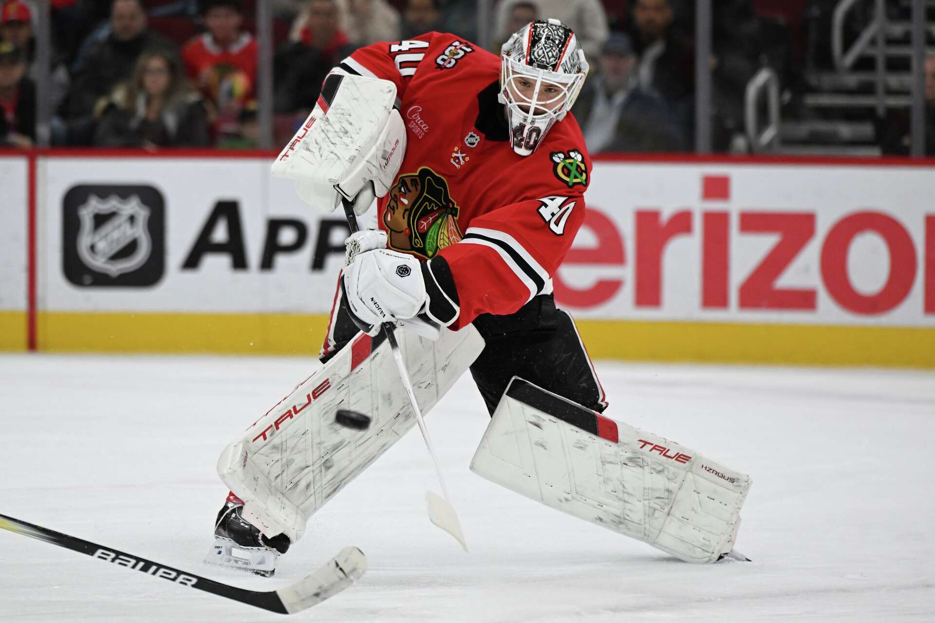 Tyler Bertuzzi completes hat trick in OT in Blackhawks' 3-2 victory ...