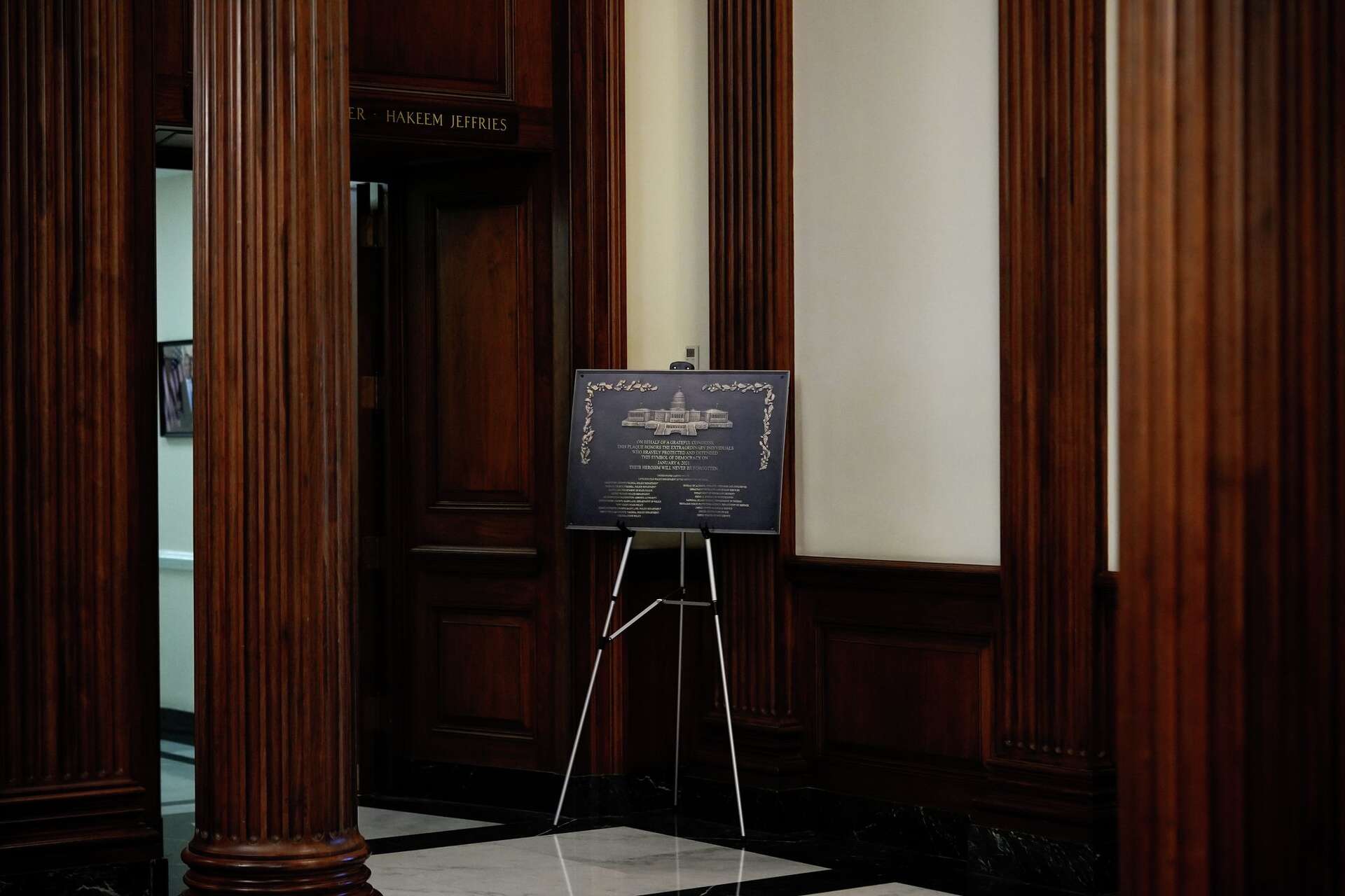 This Jan. 6 plaque was made to honor law enforcement. It's nowhere to ...
