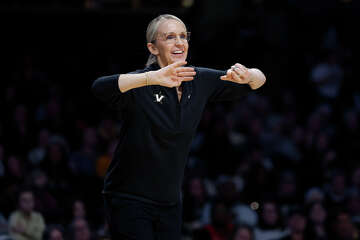 Shea Ralph has Vanderbilt 15-0 after UConn women's basketball role