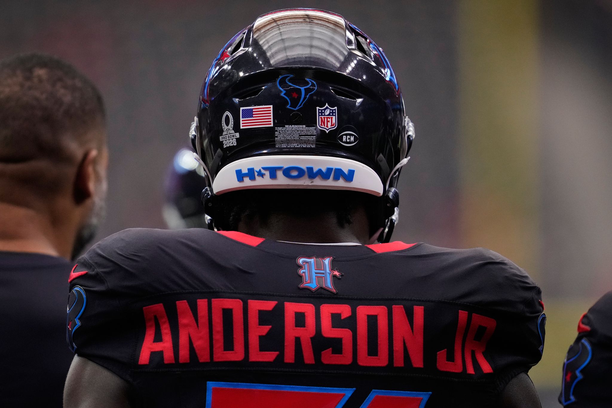 Texans' defense sets franchise records, prepares for Steelers in playoffs