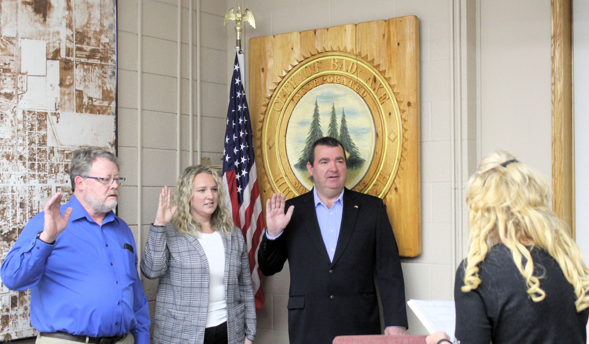 Photos show people reacting to the US capture of Venezuelan President ...