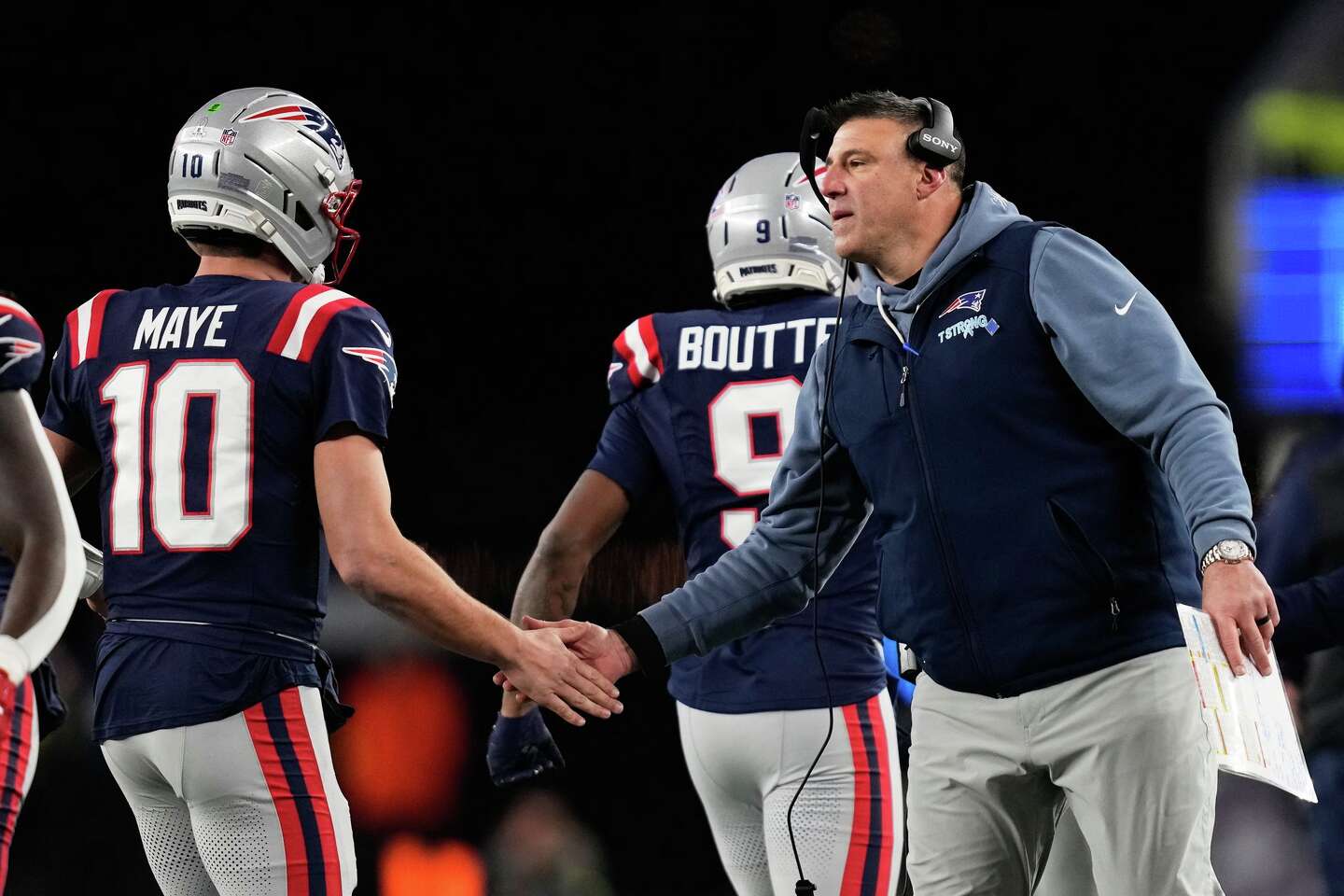 Drake Maye's MVP-caliber season propelling Patriots entering playoffs