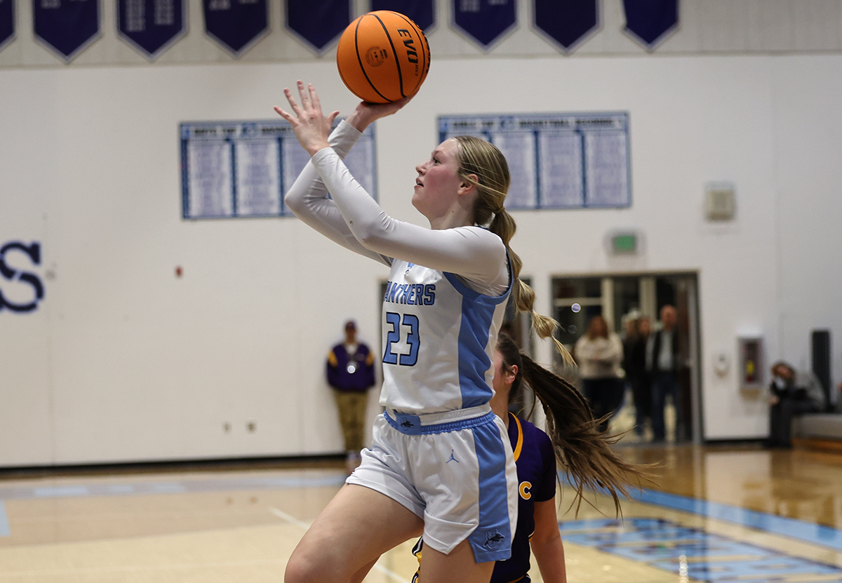 MONDAY GIRLS BASKETBALL: Gray gets to No. 2 in Jersey win over Birds