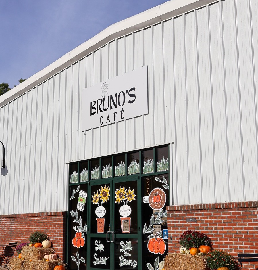 CT couple opens new craft coffee shop in Southbury this winter