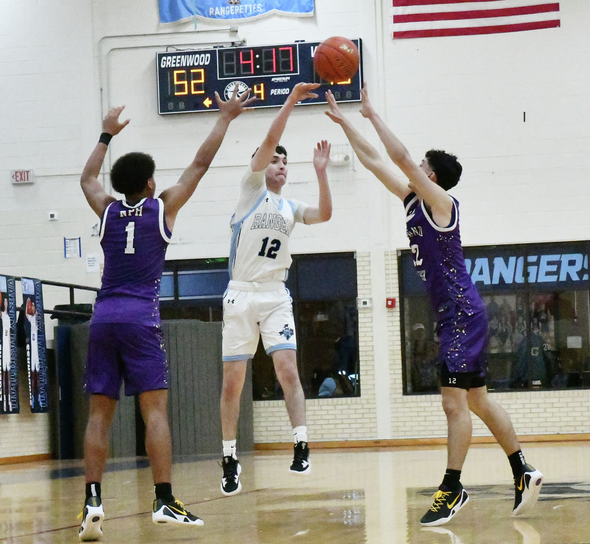 Minnesota protesters, agents repeatedly square off while prosecutors ...