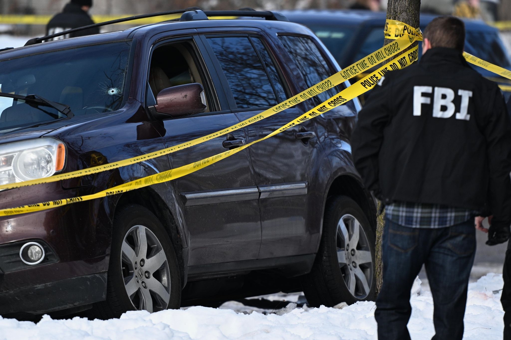 ICE officer who shot Renee Good in Minneapolis has served decades in ...