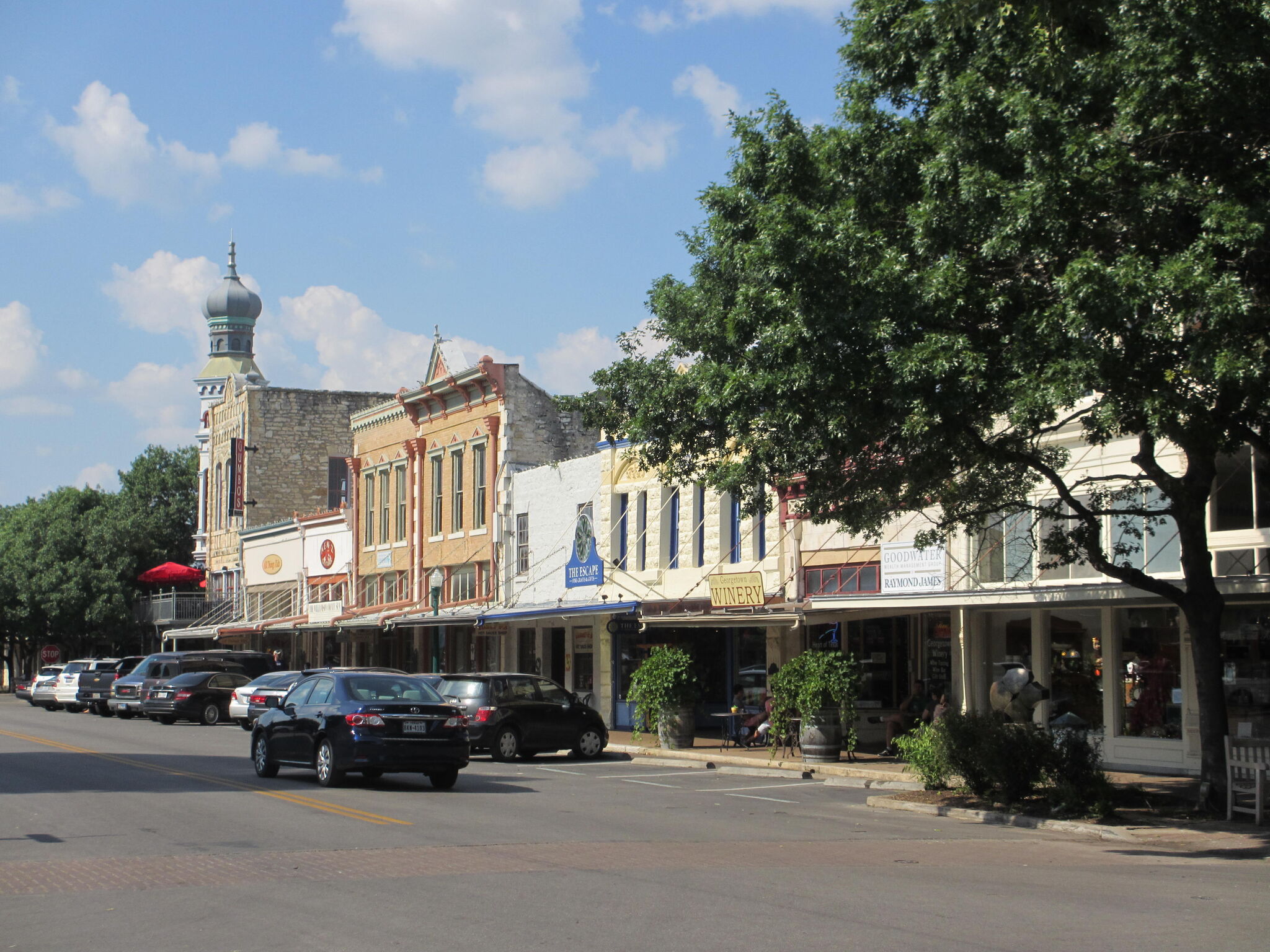 This Texas suburb is a growing 'it' destination for movers in 2026