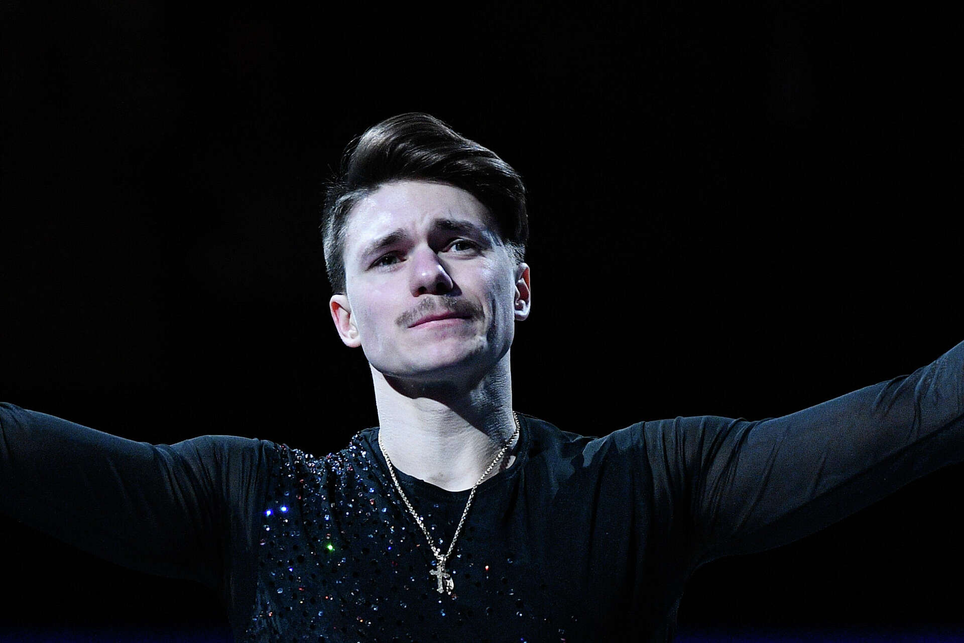Maxim Naumov bids for Olympics at U.S. Figure Skating Championships