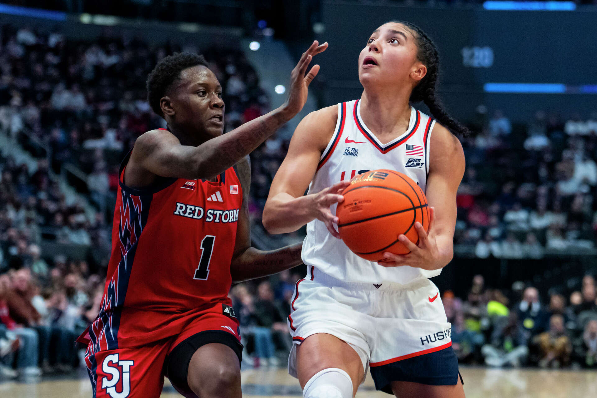 UConn women's basketball's defense fuels its victory over St. John's
