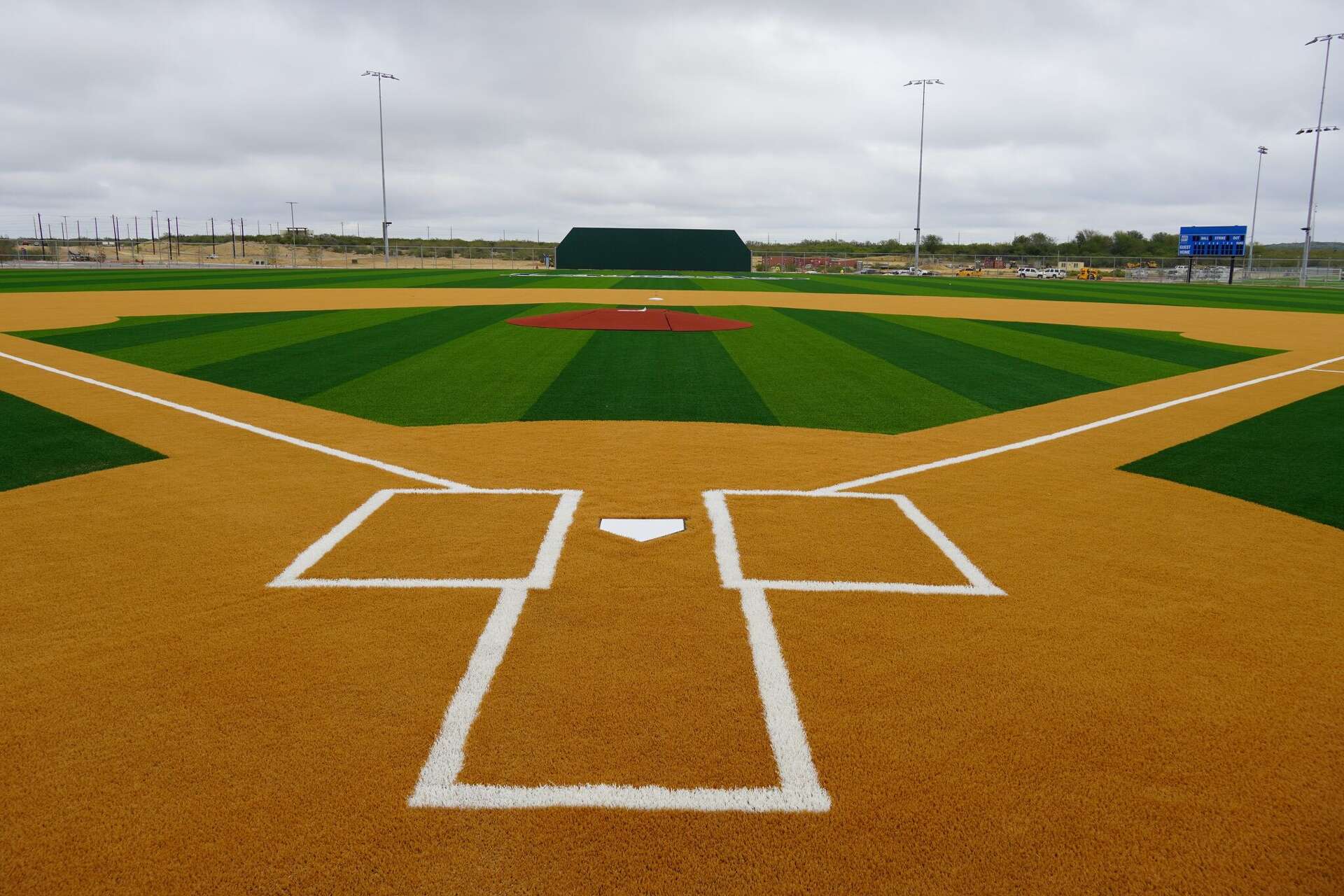 Laredo unveils Buena Vista Sports Complex and honors JJ Gomez