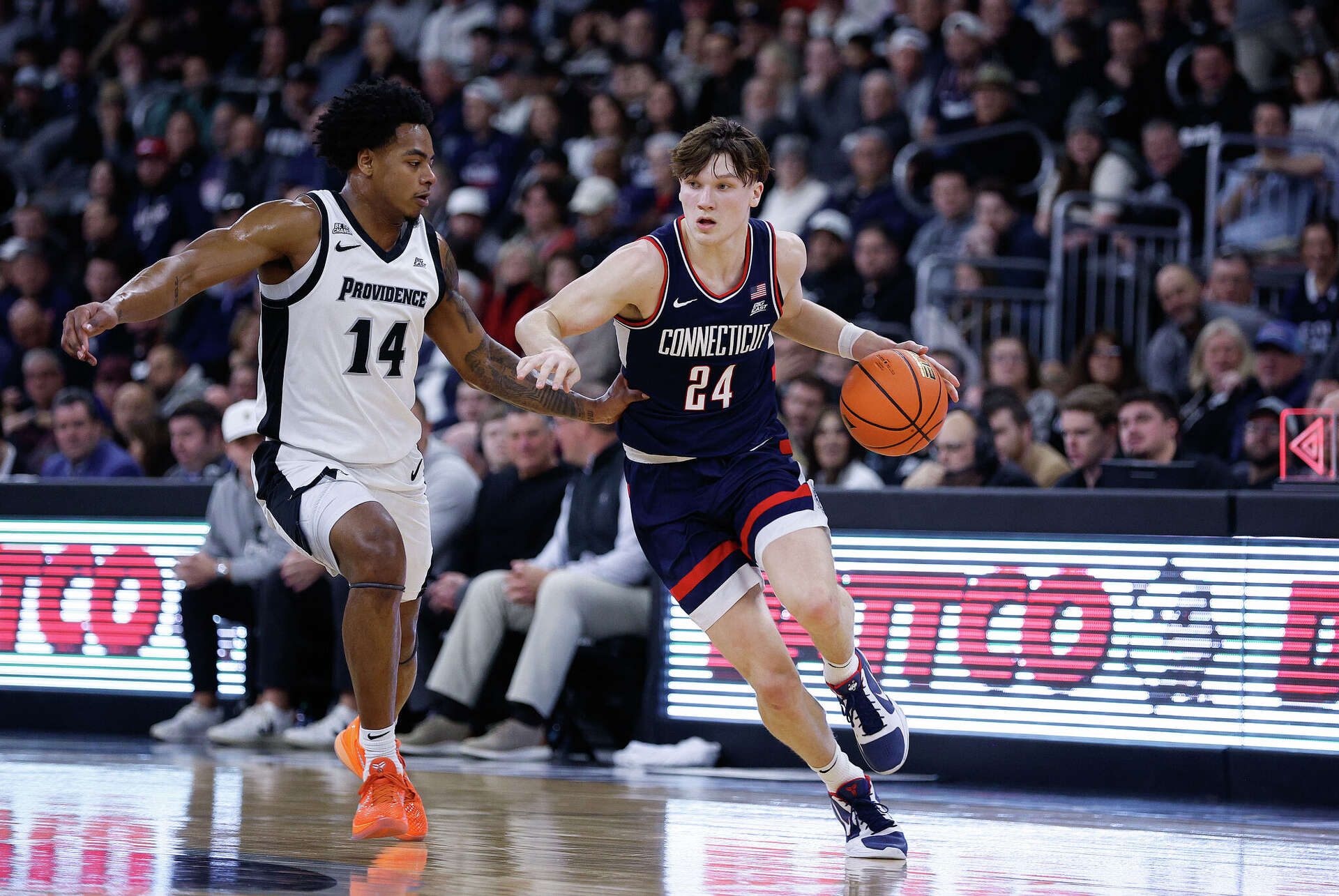 Freshman Braylon Mullins carries UConn to improbable win