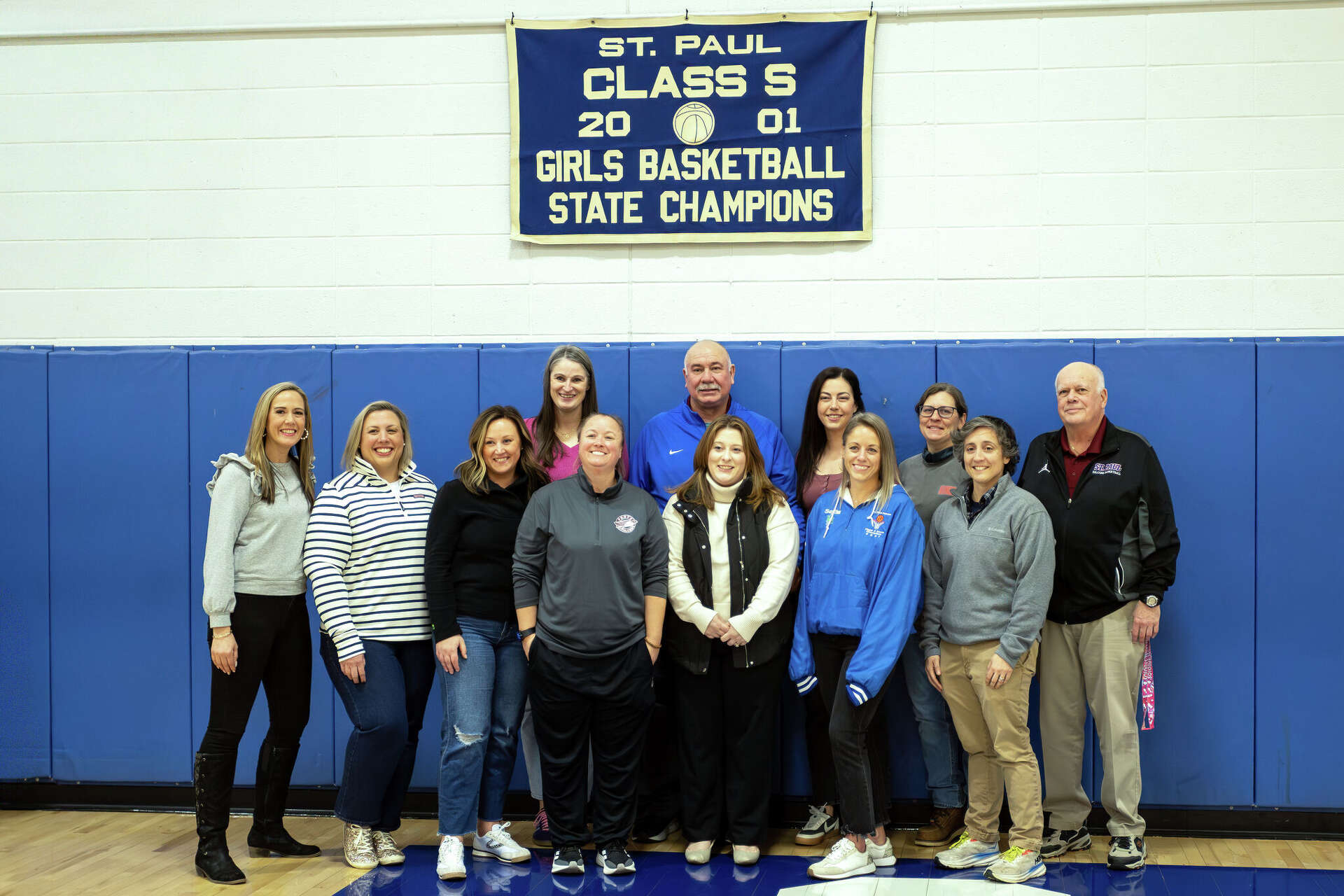 St. Paul girls recognize 1st state title team on silver anniversary