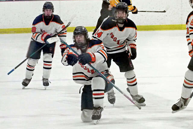 CT boys ice hockey top performances, games to watch for Jan. 8, 2026