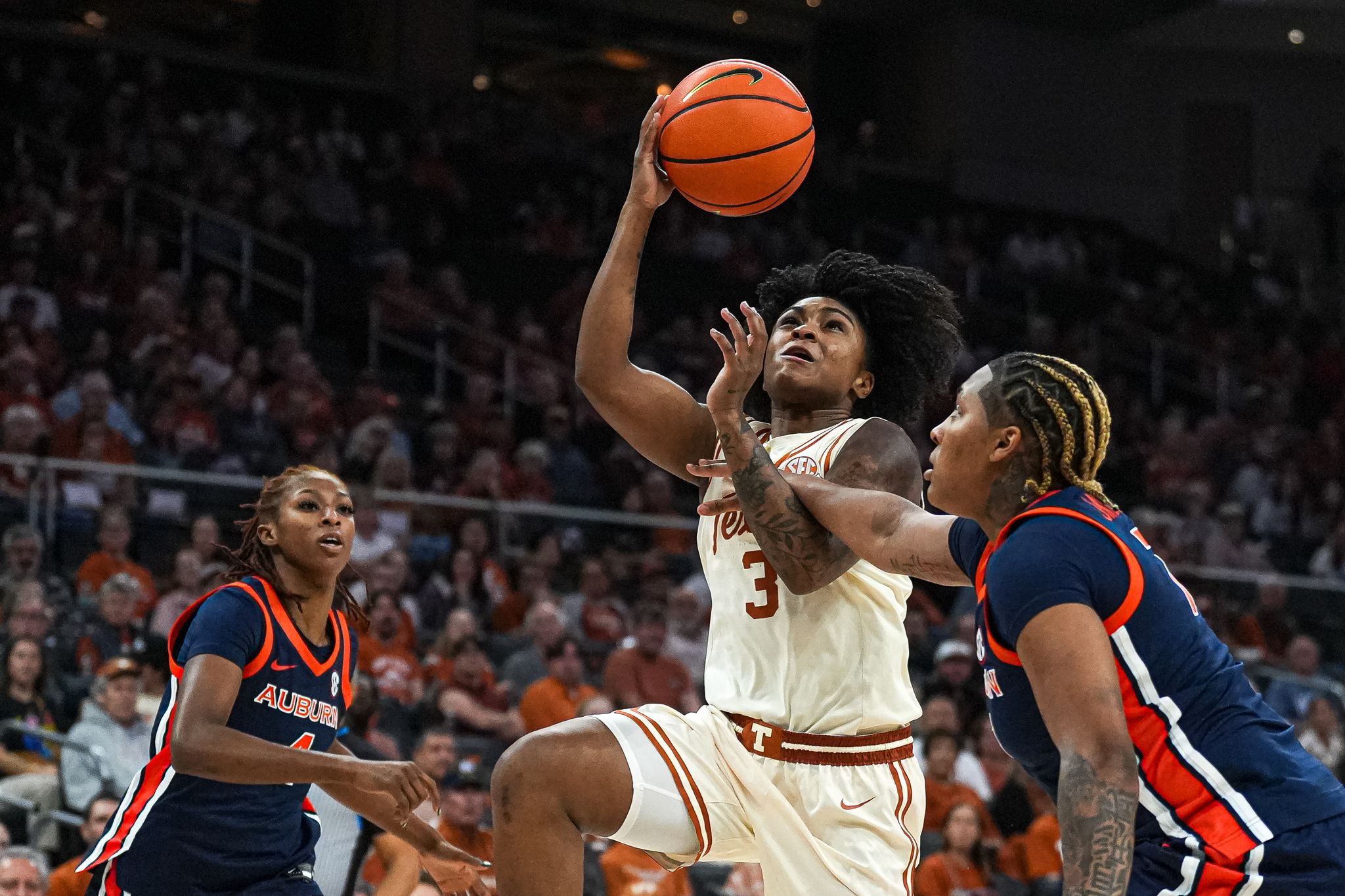 Texas women's basketball vs South Carolina game score: Live updates