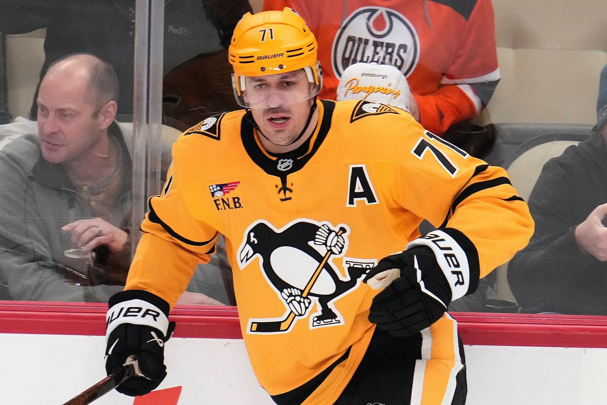 Malkin scores in return from injury, Penguins beat Devils 4-1