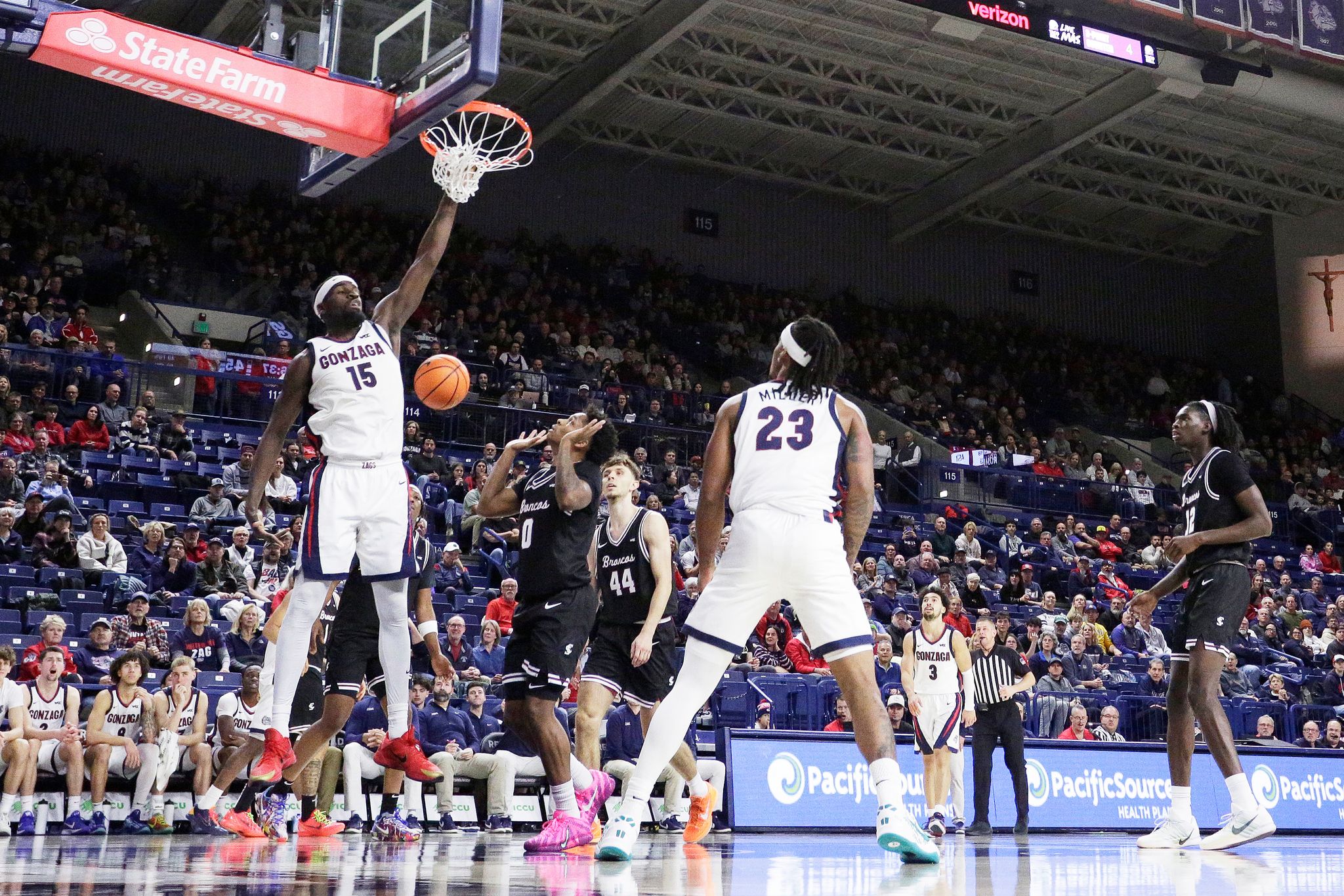 No. 8 Gonzaga beats Santa Clara 89-77 behind 34 points and 11 rebounds ...