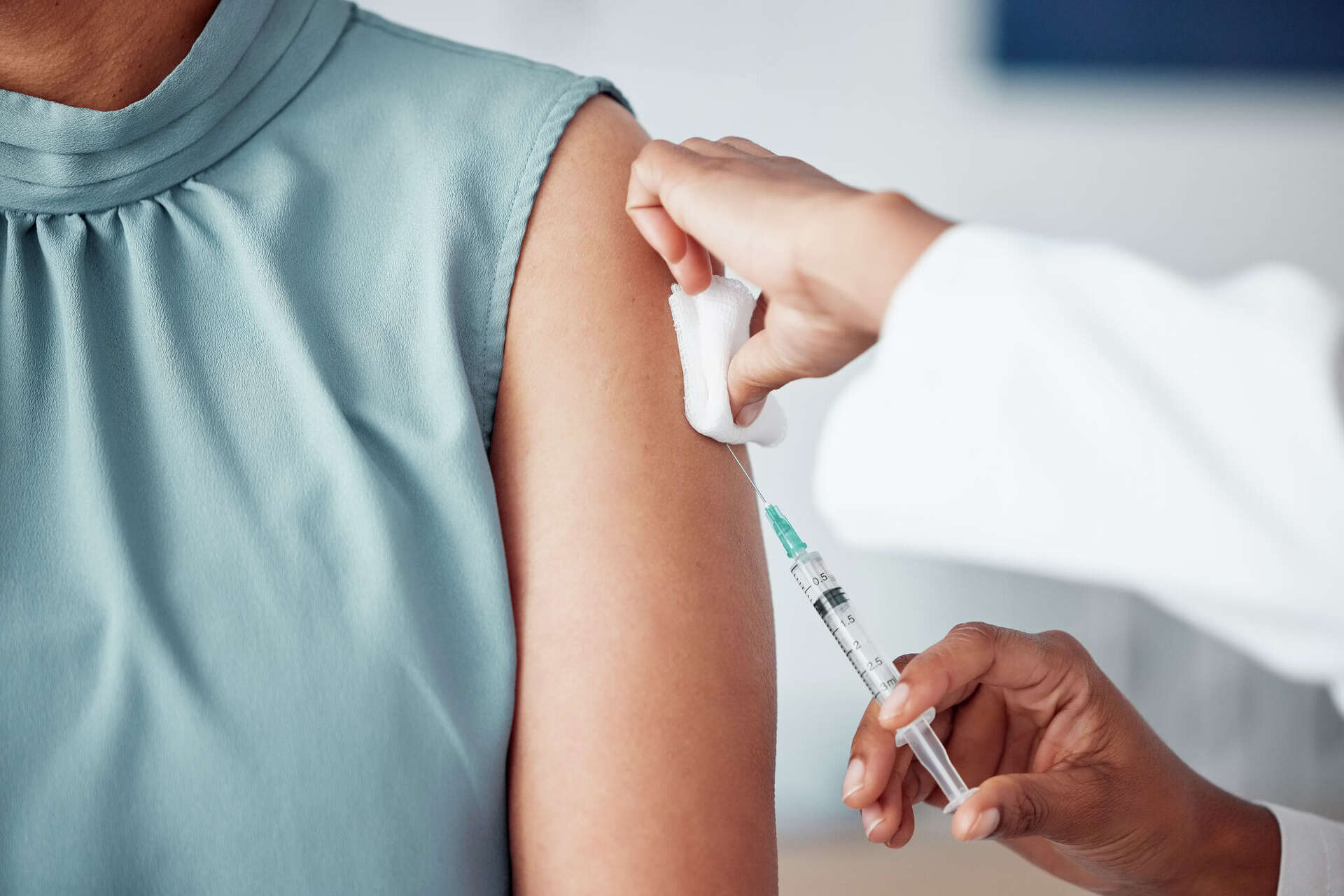 Michigan flu surge spurs push for Midland vaccinations
