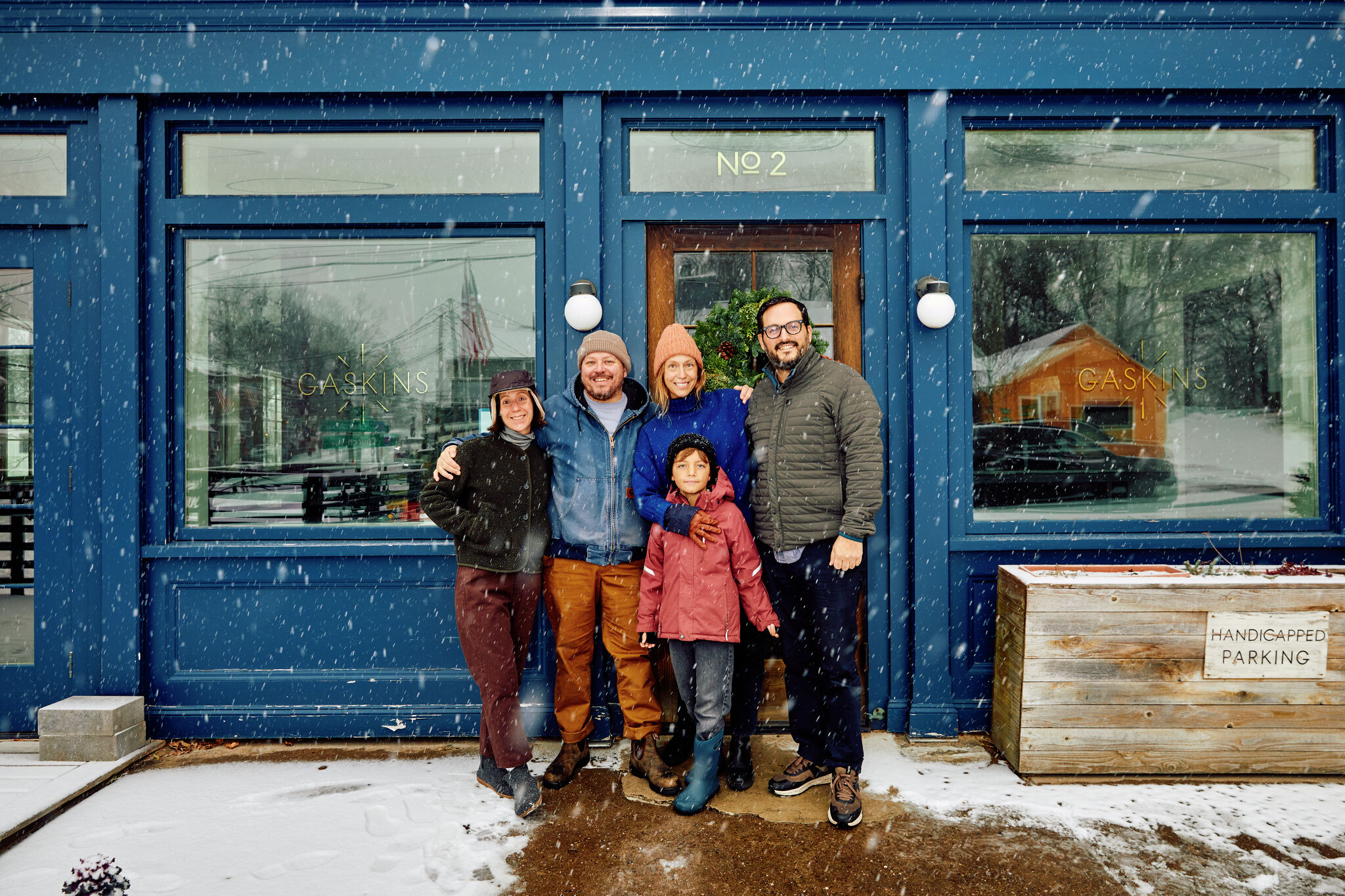 Hall's second straight 30-point game leads Auburn to 95-73 blowout ...