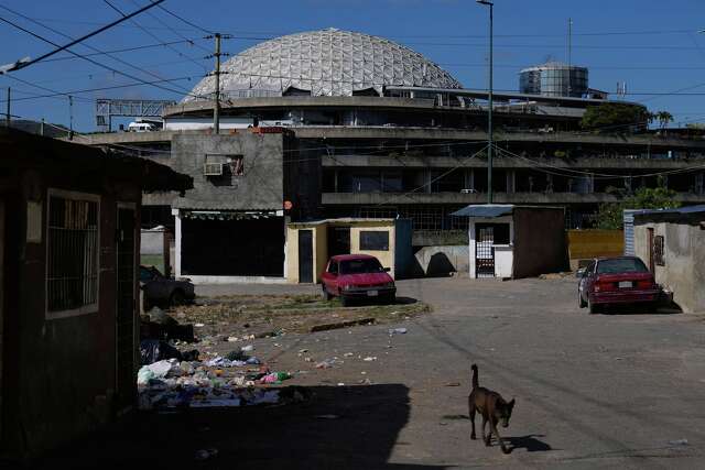 Hundreds more Venezuelans come forward to register relatives as ...