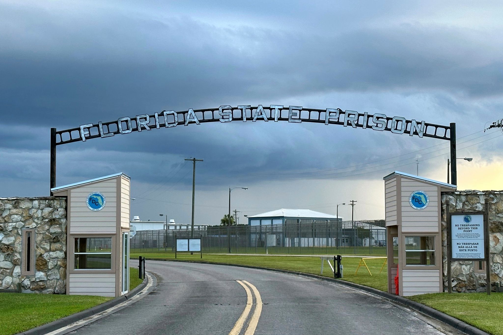 Florida sets execution date for man convicted of killing a grocery ...