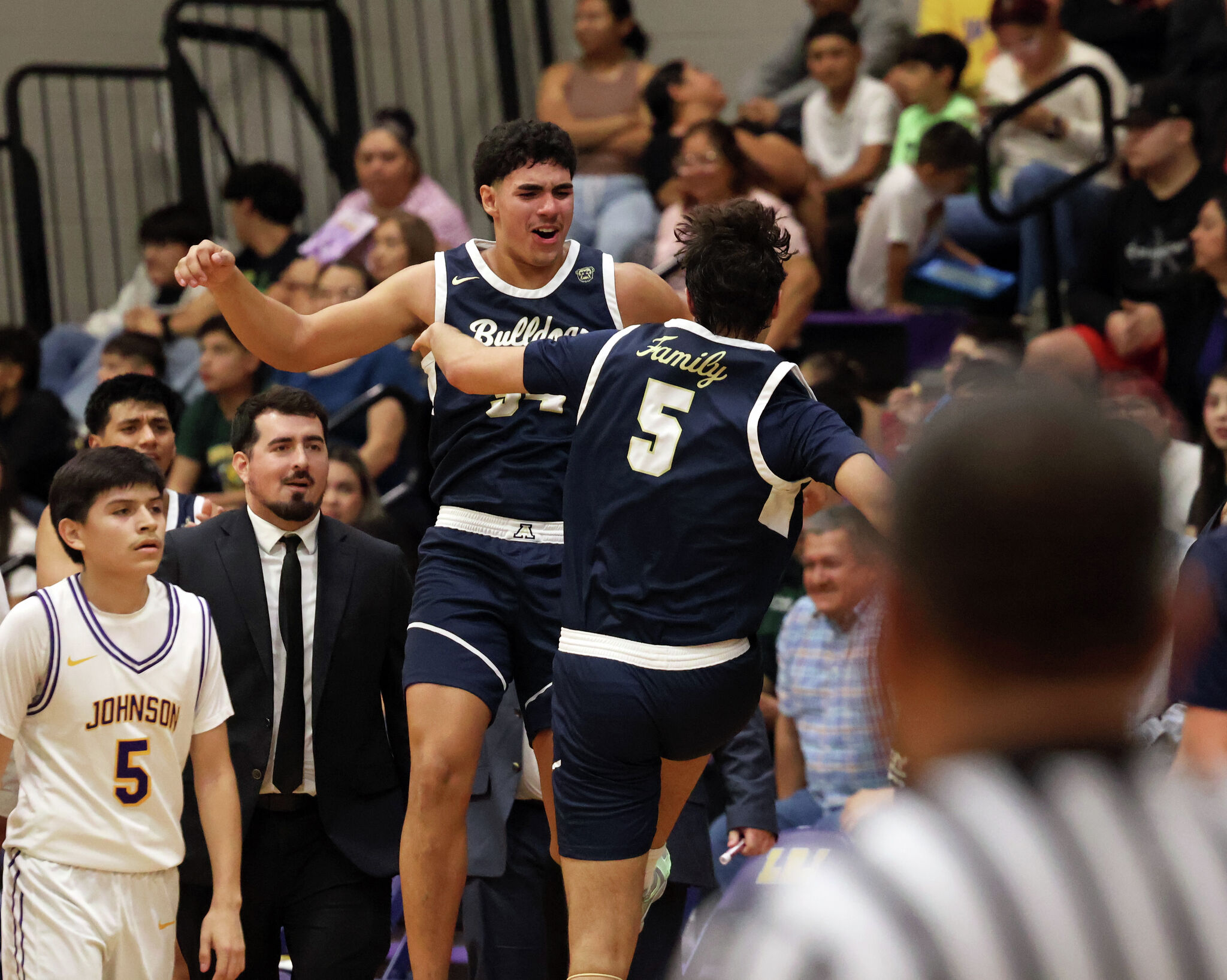Photos: Hot shooting leads Alexander past LBJ