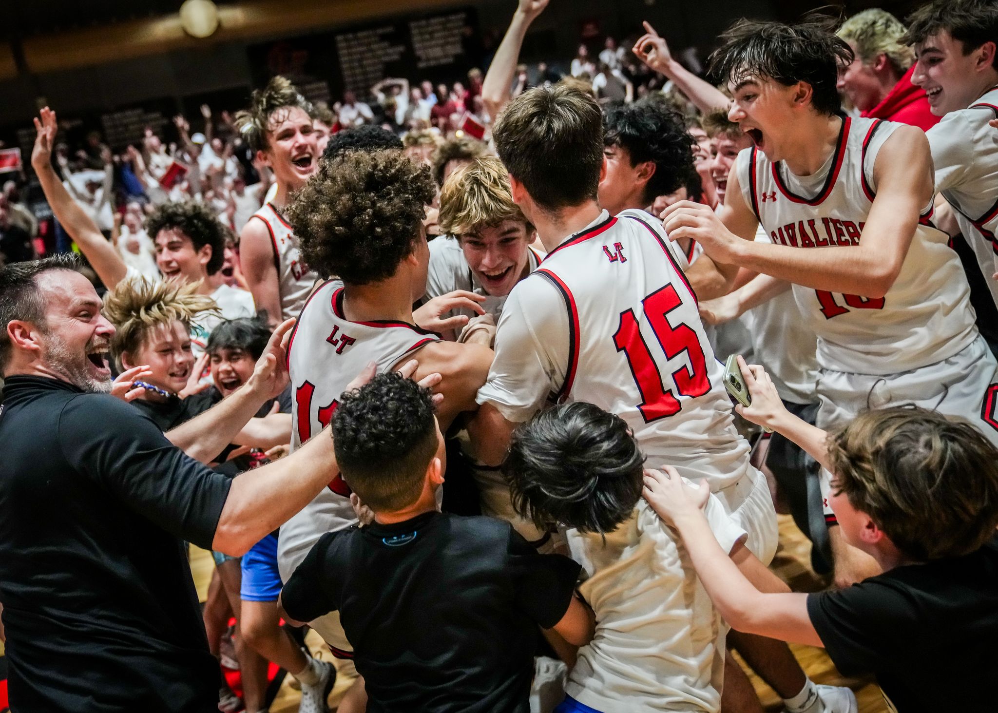 Lake Travis vs Westlake basketball: Photos from the 2026 matchup