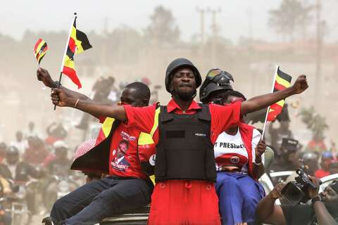 Ugandan opposition leader campaigns in flak jacket