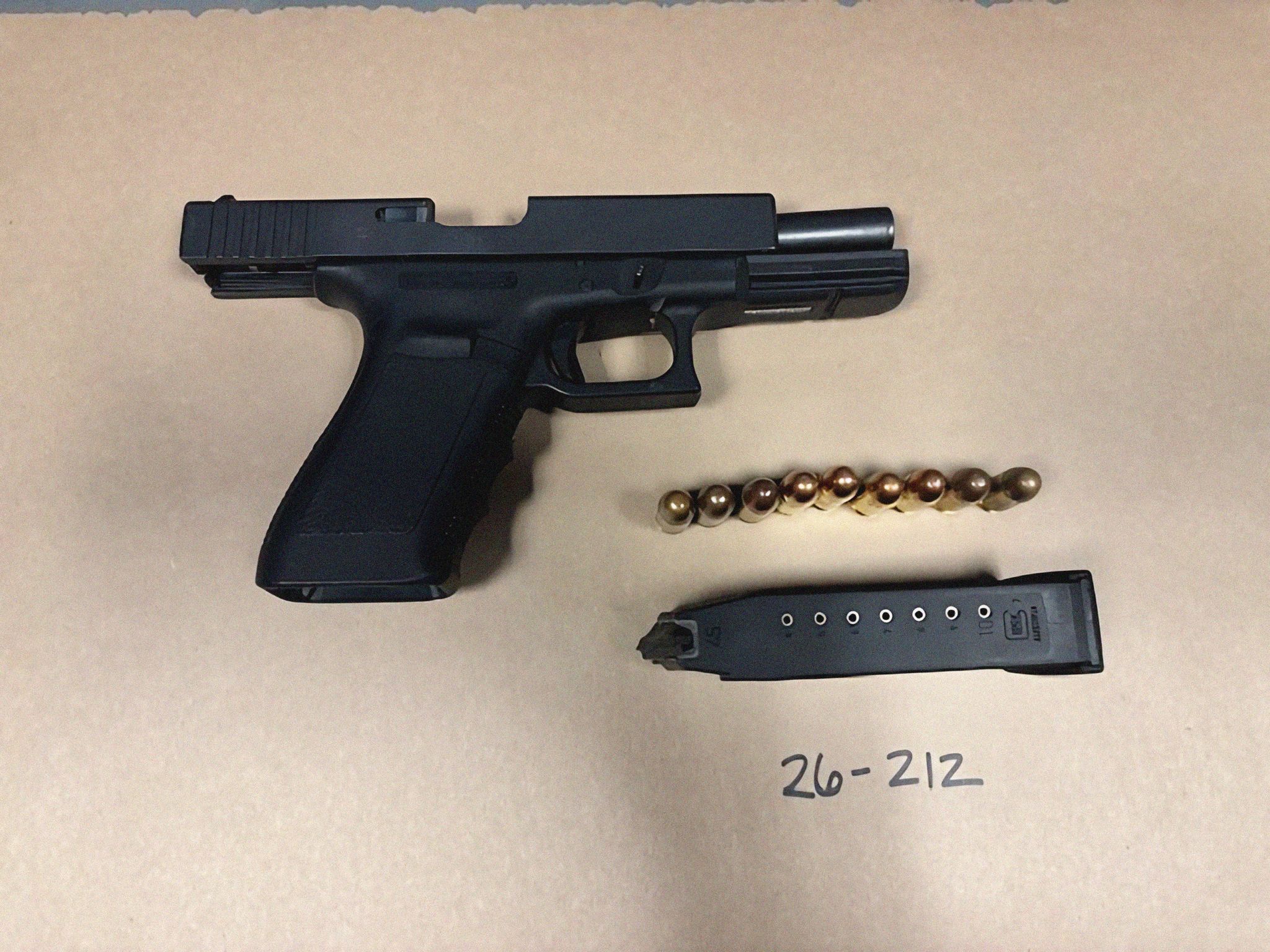Santa Rosa: Police Arrest Felon With Loaded Handgun